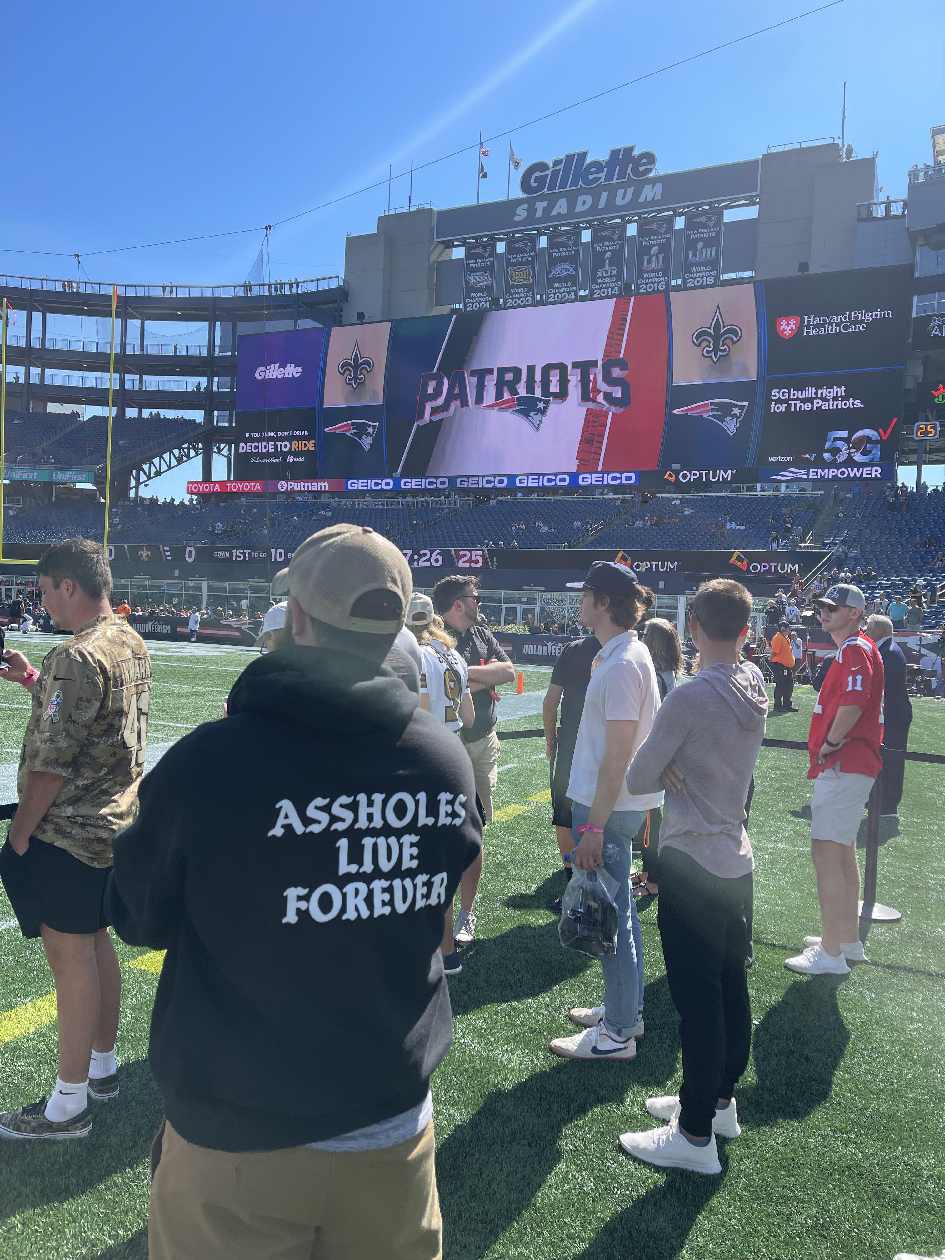 On field trip passes with the ALF | Scrolller