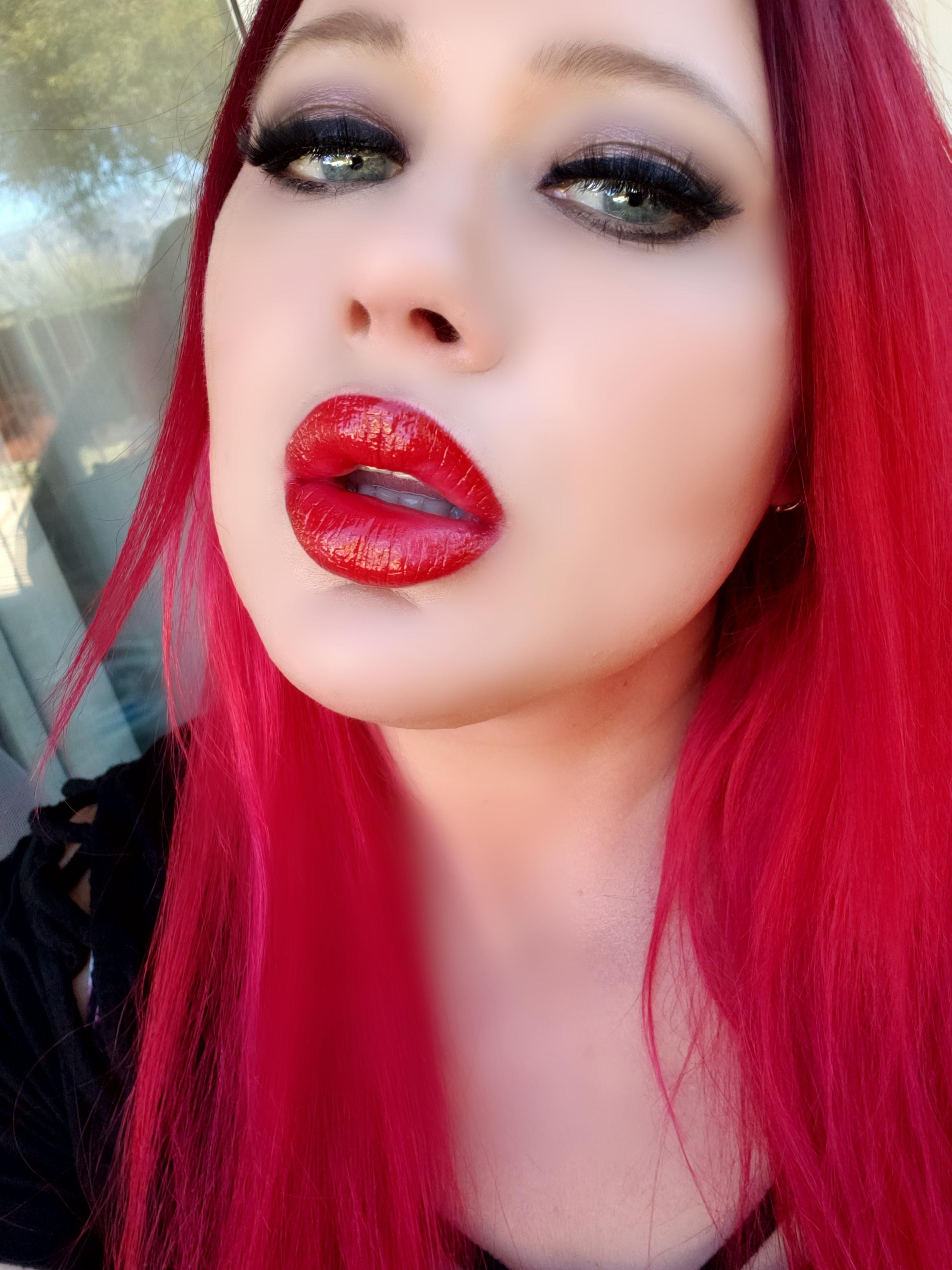 One of my favorite selfies showcasing my plump, creamy red lips. Have you ever worshipped *just ...