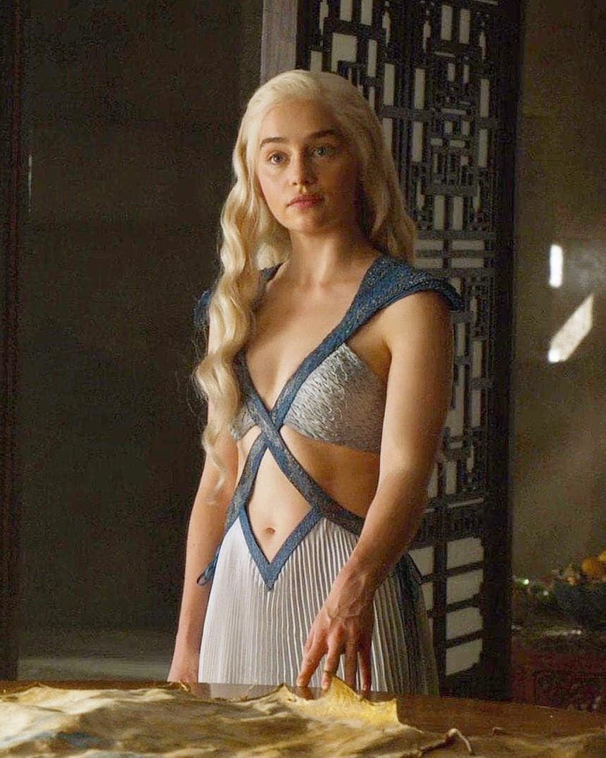 Our Queen | Scrolller