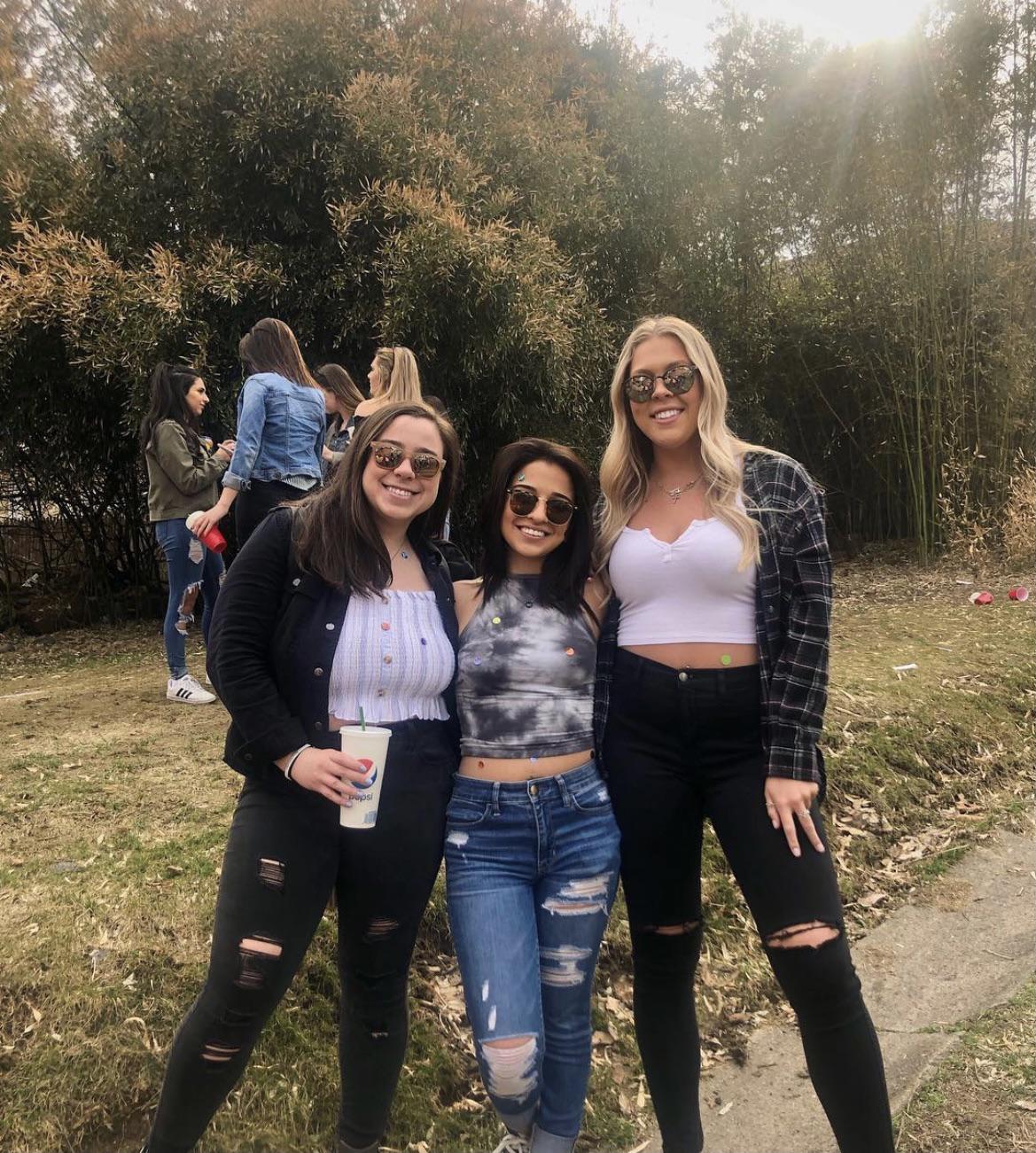 Outdoor shenanigans | Scrolller