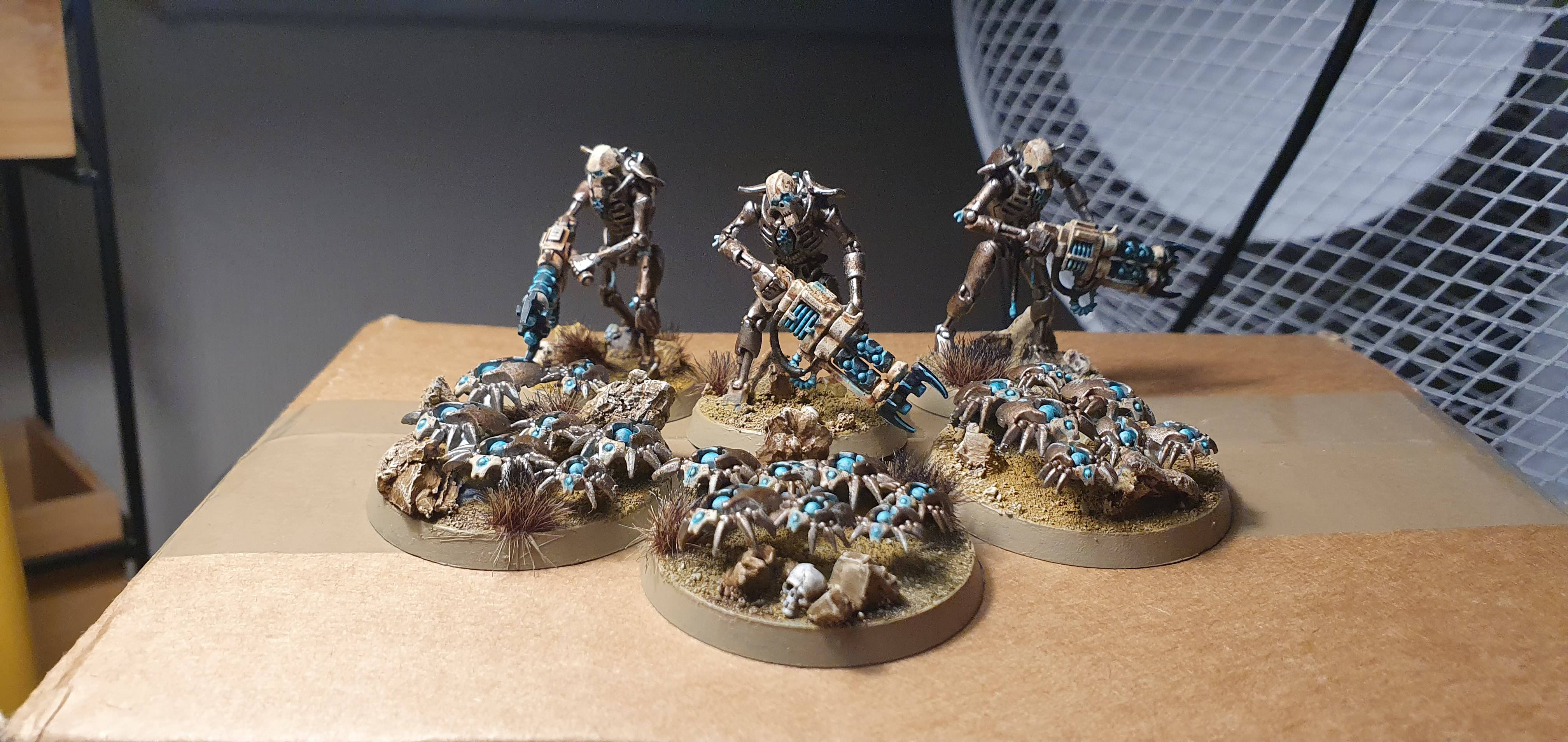 Painted up my first minis in 10 years! Feels great to get back into the hobby. | Scrolller