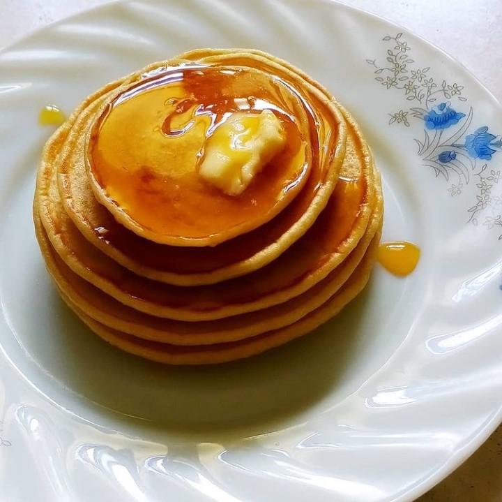 Pancakes! | Scrolller