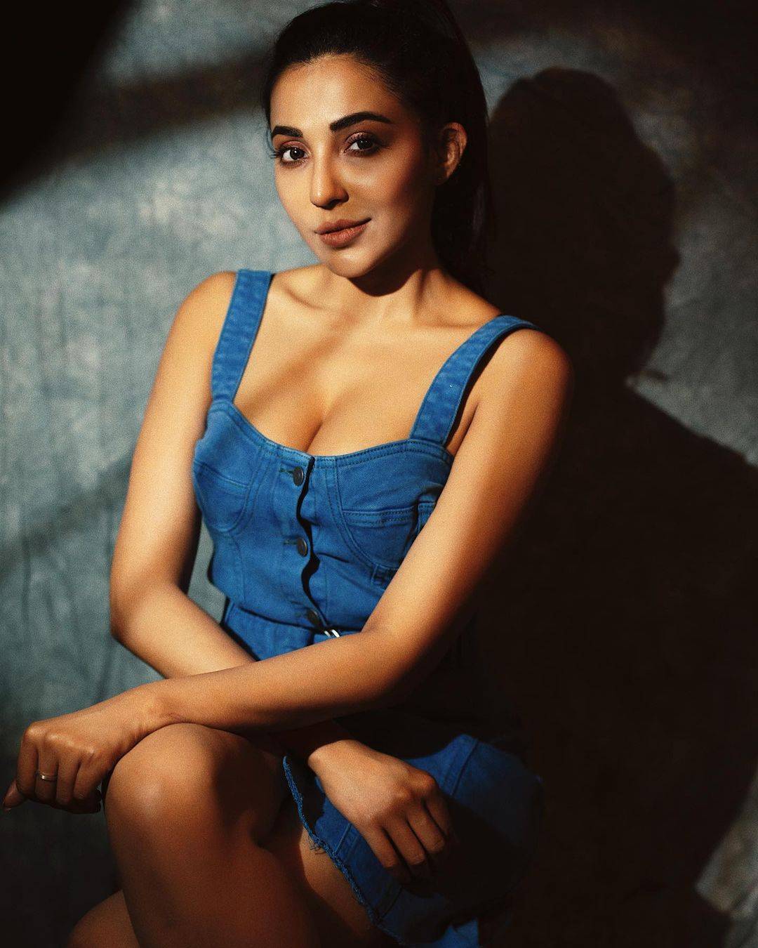 Paroo 🤤 | Scrolller