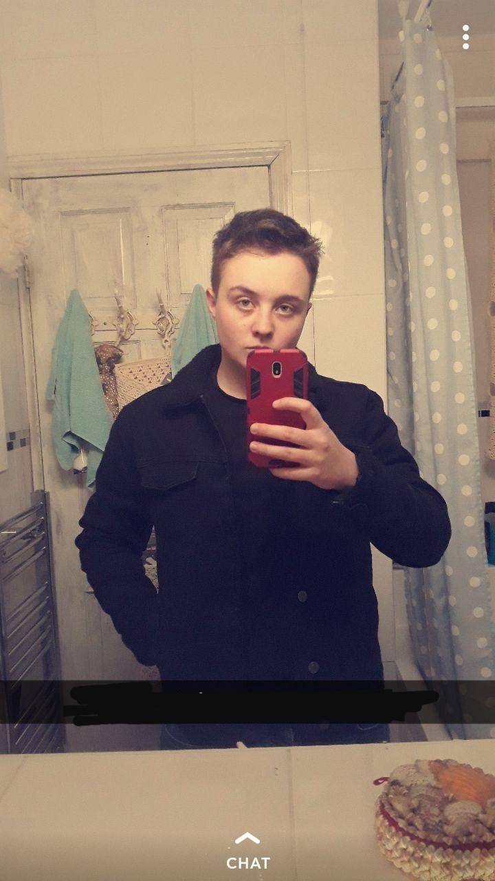 pass/age? | Scrolller