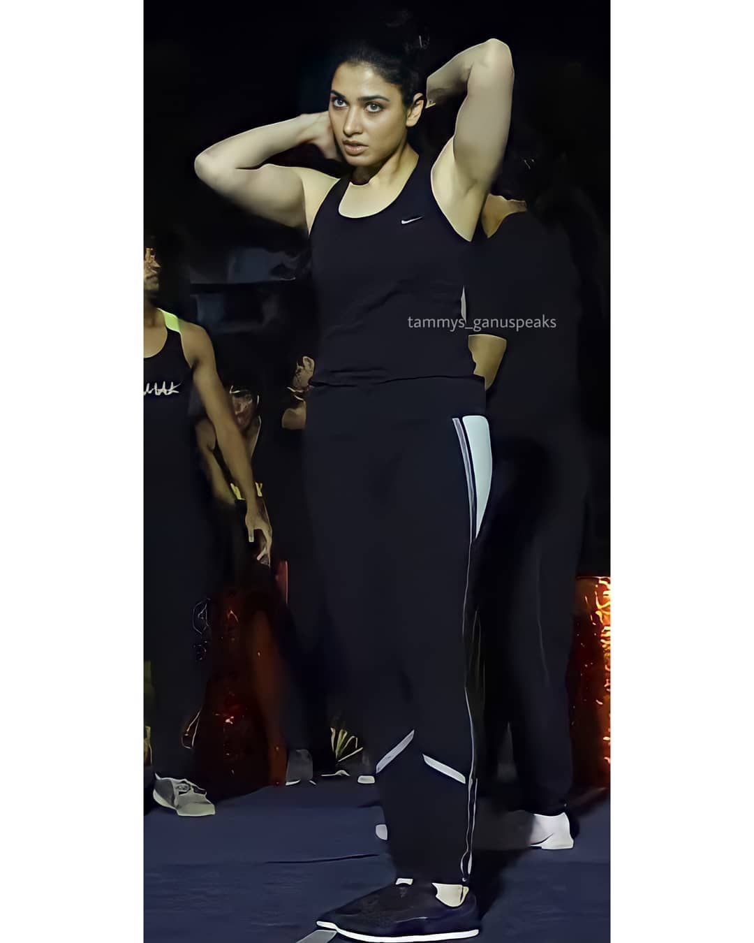 Patchy pits with stuble and saggy arms with arm fat | Scrolller