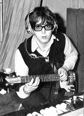Paul McCartney, 1966 | Scrolller