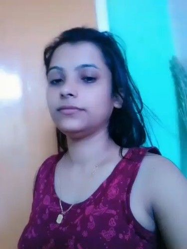 [pdisk Link] Sexy Desi Girl Showing Her Boobs And Wet Pussy Scrolller