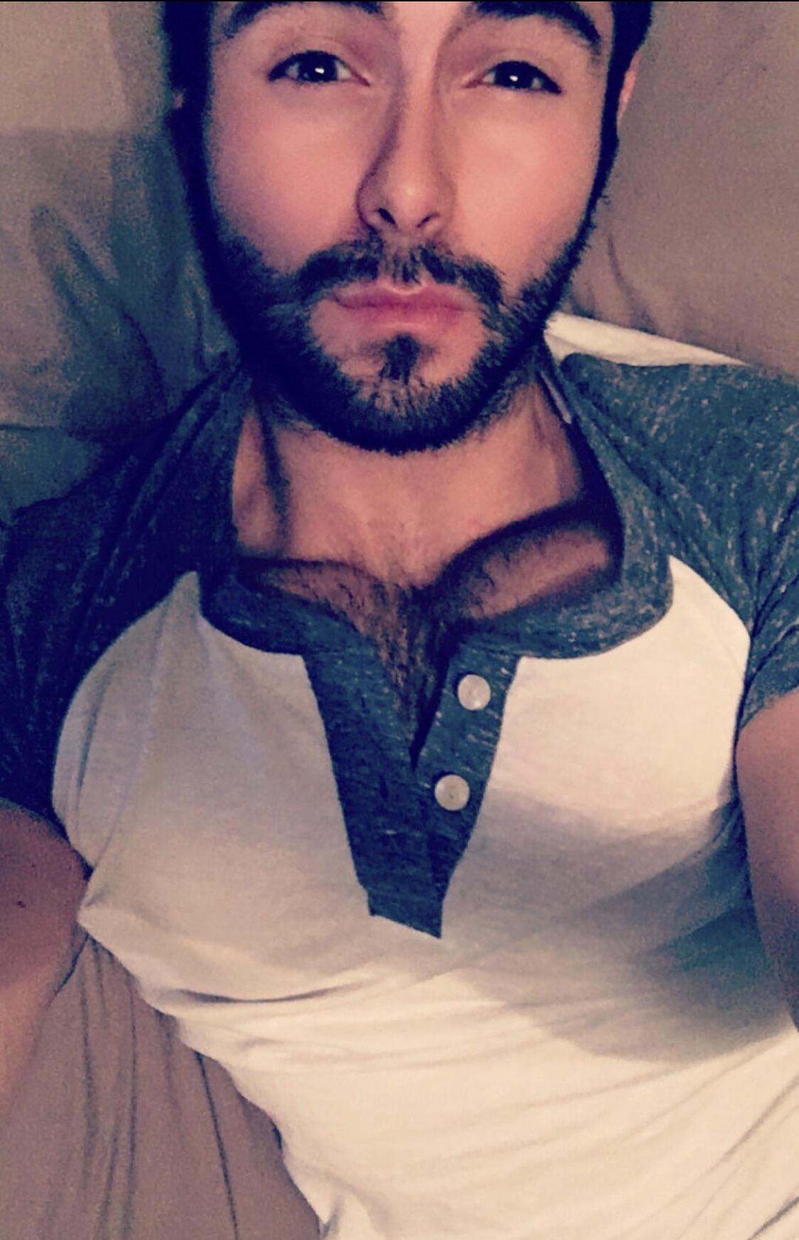 Pecs on pecs | Scrolller