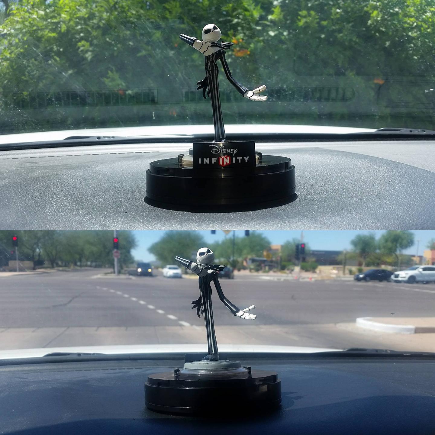 Perfect Car Display Solution! | Scrolller