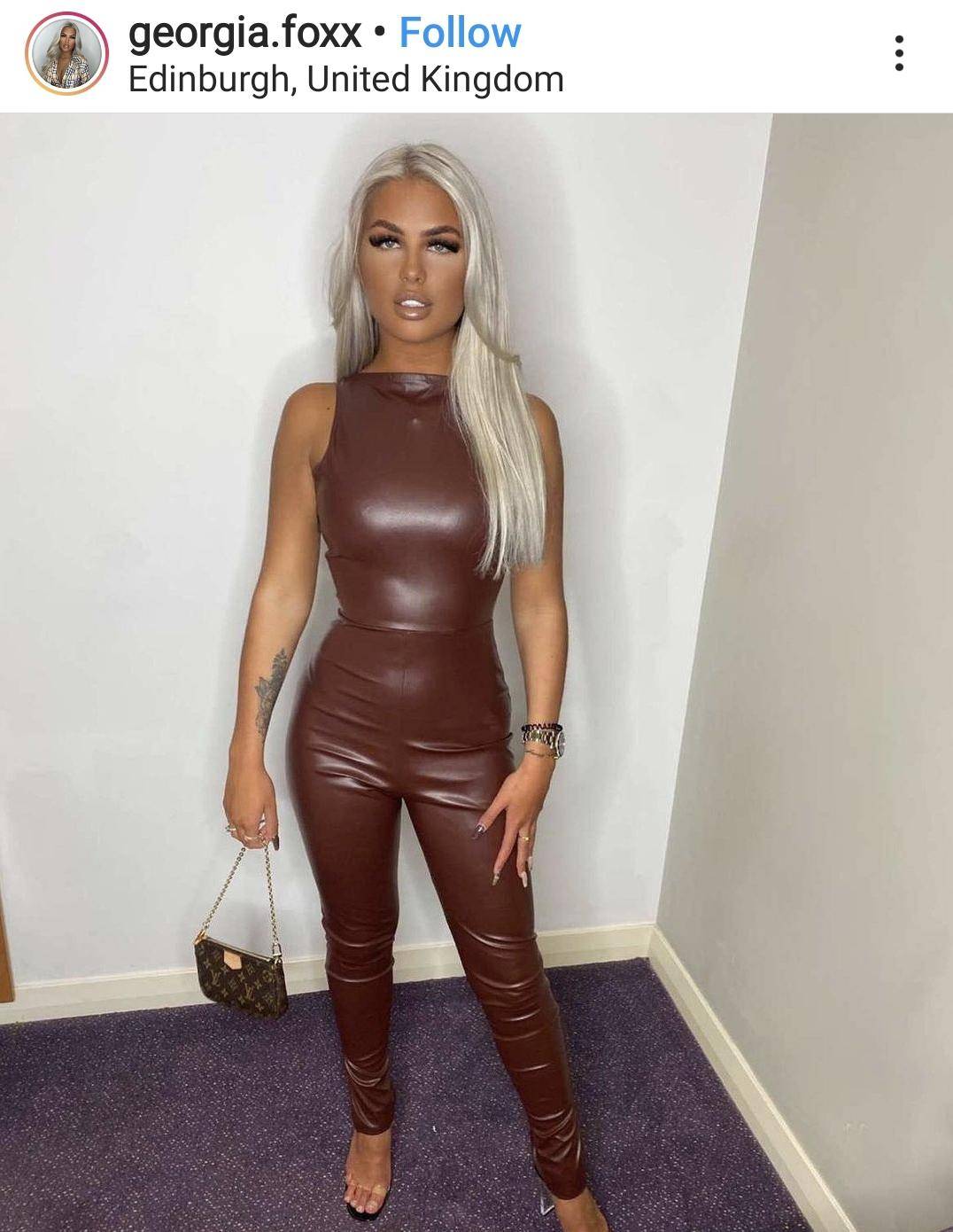 Perfect in leather | Scrolller