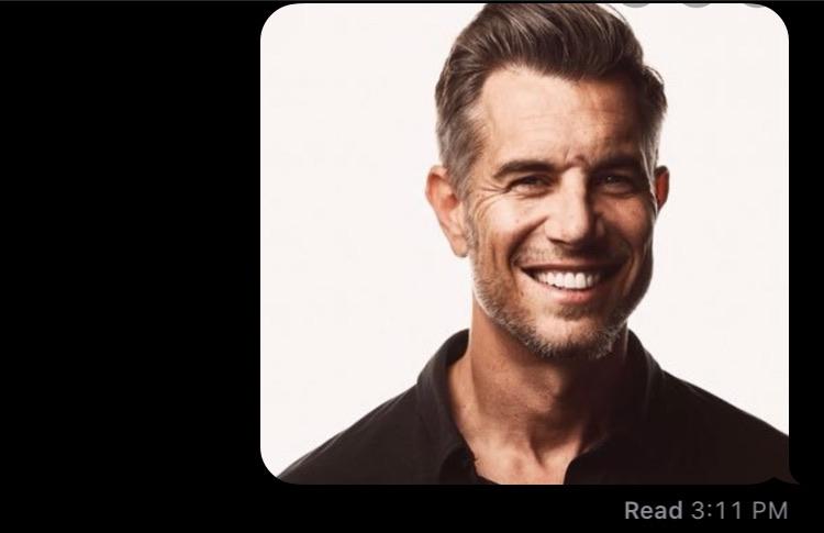 Perfect timing | Scrolller