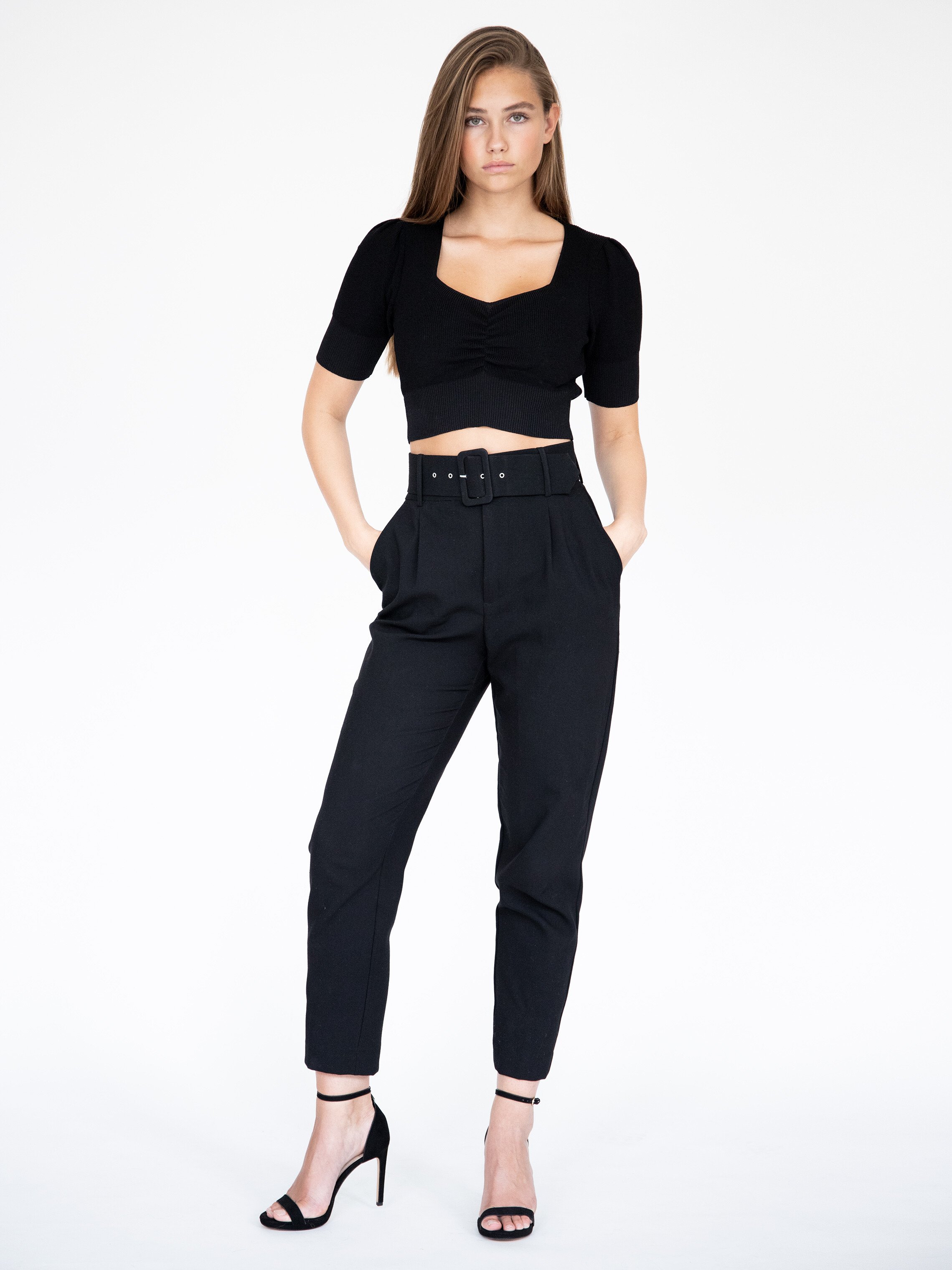 Perfectly Formed | Scrolller