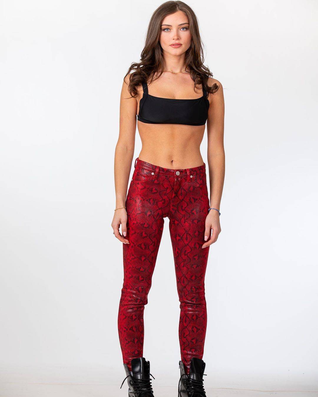 Perfectly Formed | Scrolller