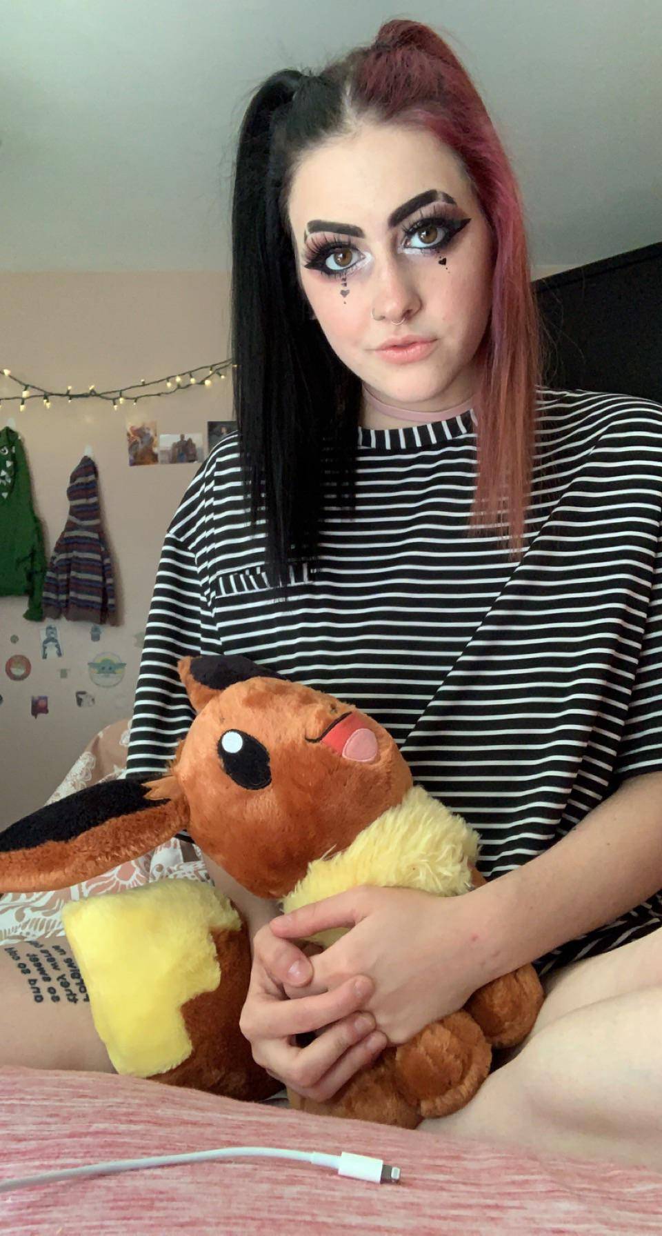 petite bratty egirl always holding her plushie ️‍🔥🖤 | Scrolller
