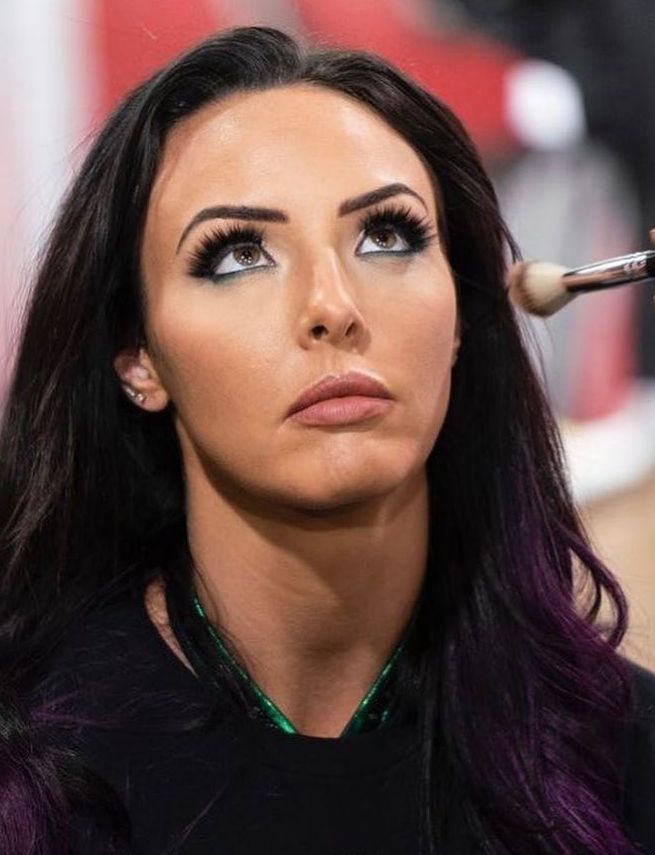 Peyton waiting for her load | Scrolller