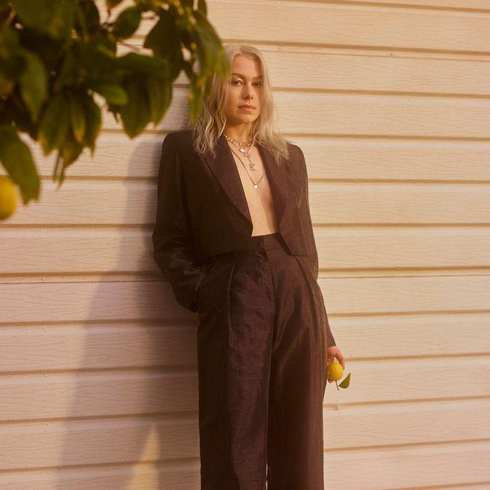 Phoebe Bridgers | Scrolller