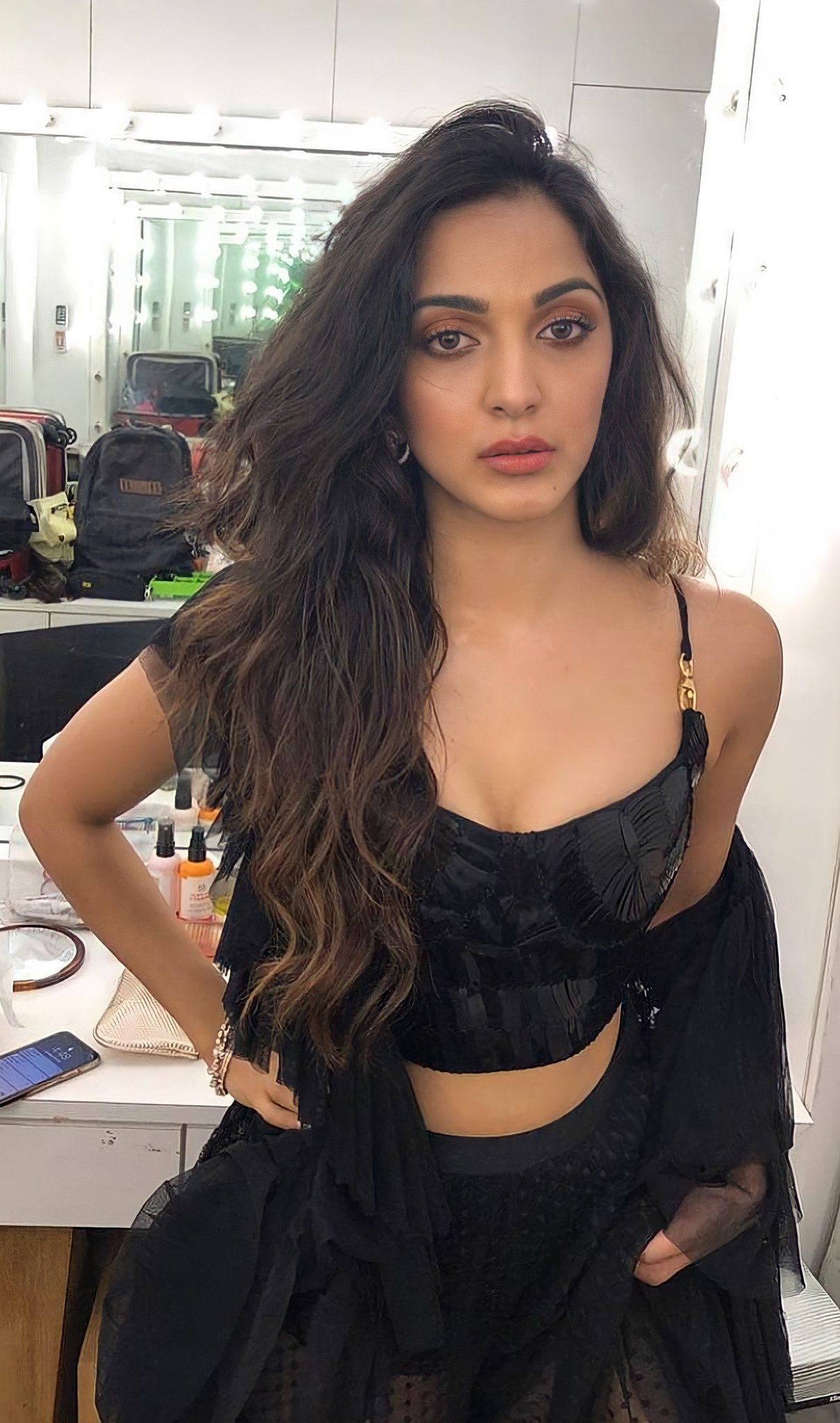 Photoshoot BTS | Scrolller