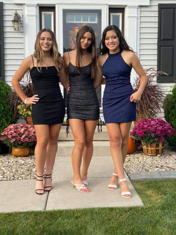 Pick one [3] i choose middle | Scrolller