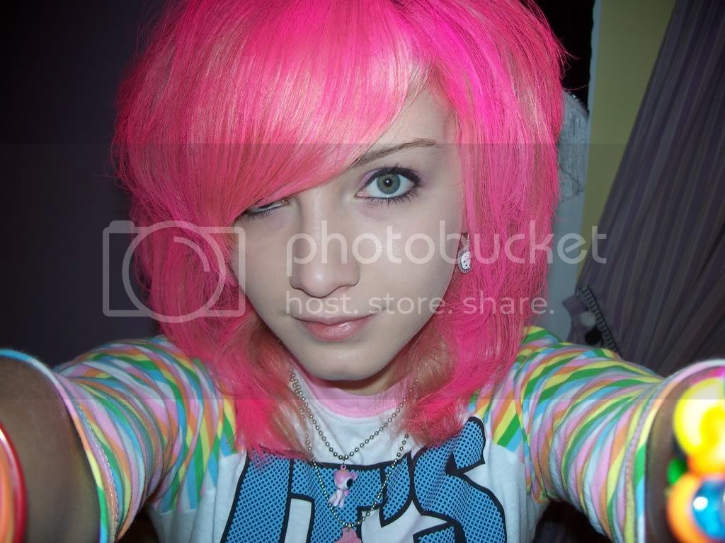 Pinky Bait | Scrolller