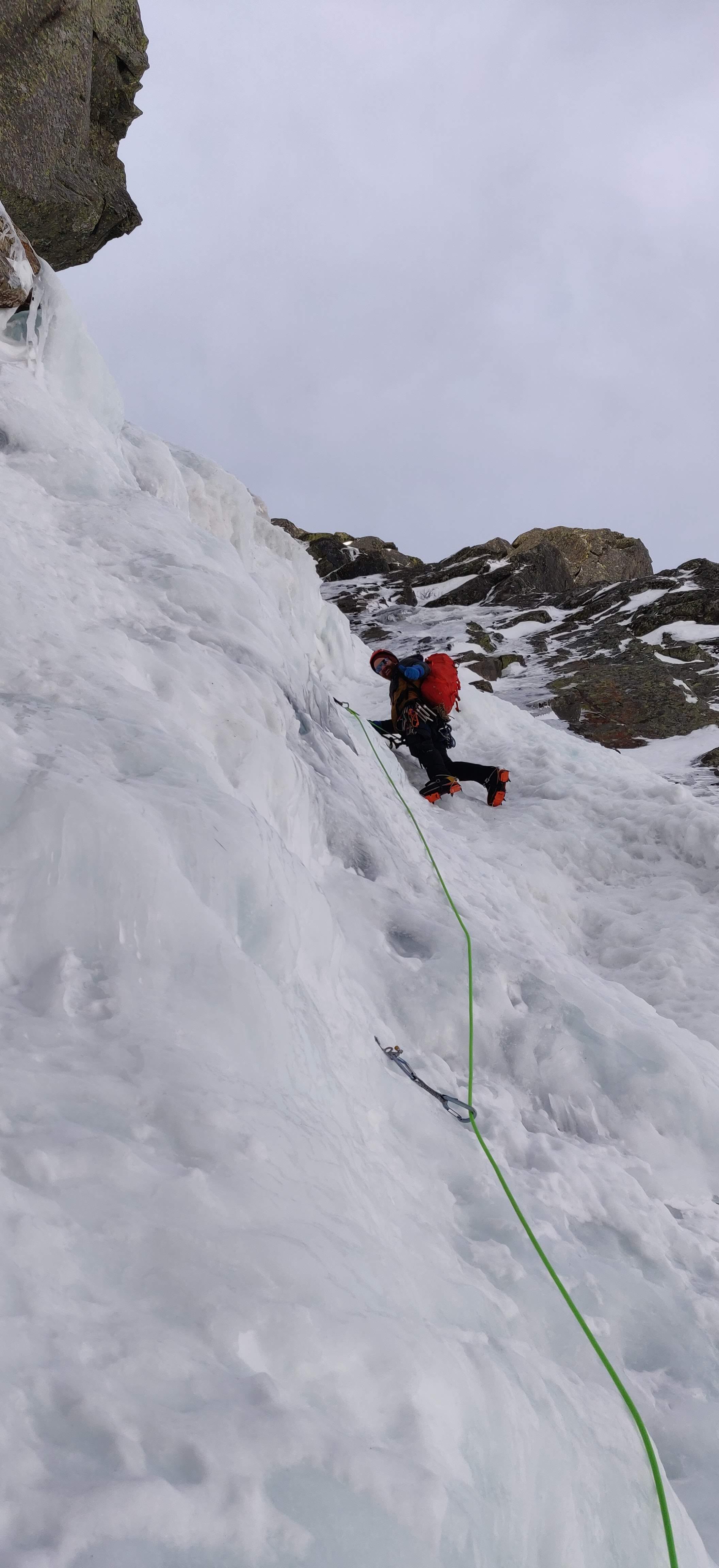 pinnacle gully, mt washington nh | Scrolller
