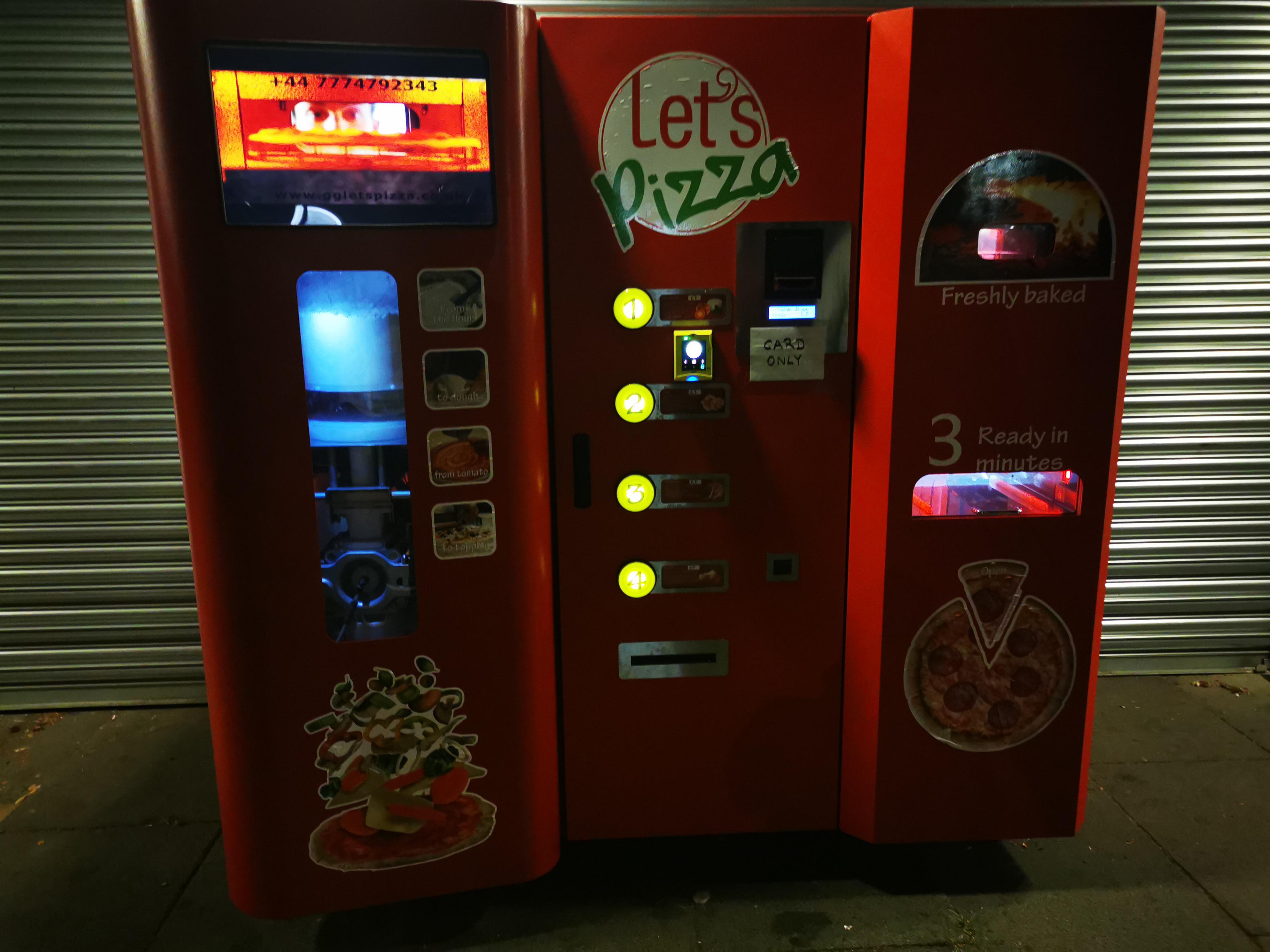 Pizza vending machine.. Wtf.. | Scrolller