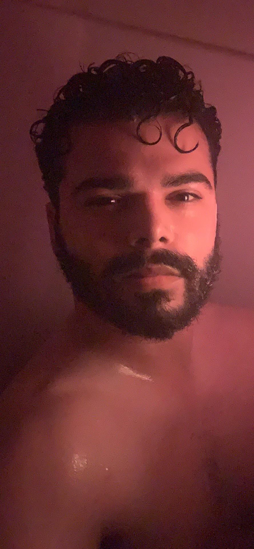 Playing music and feeling it in the shower 😶‍🌫️ | Scrolller