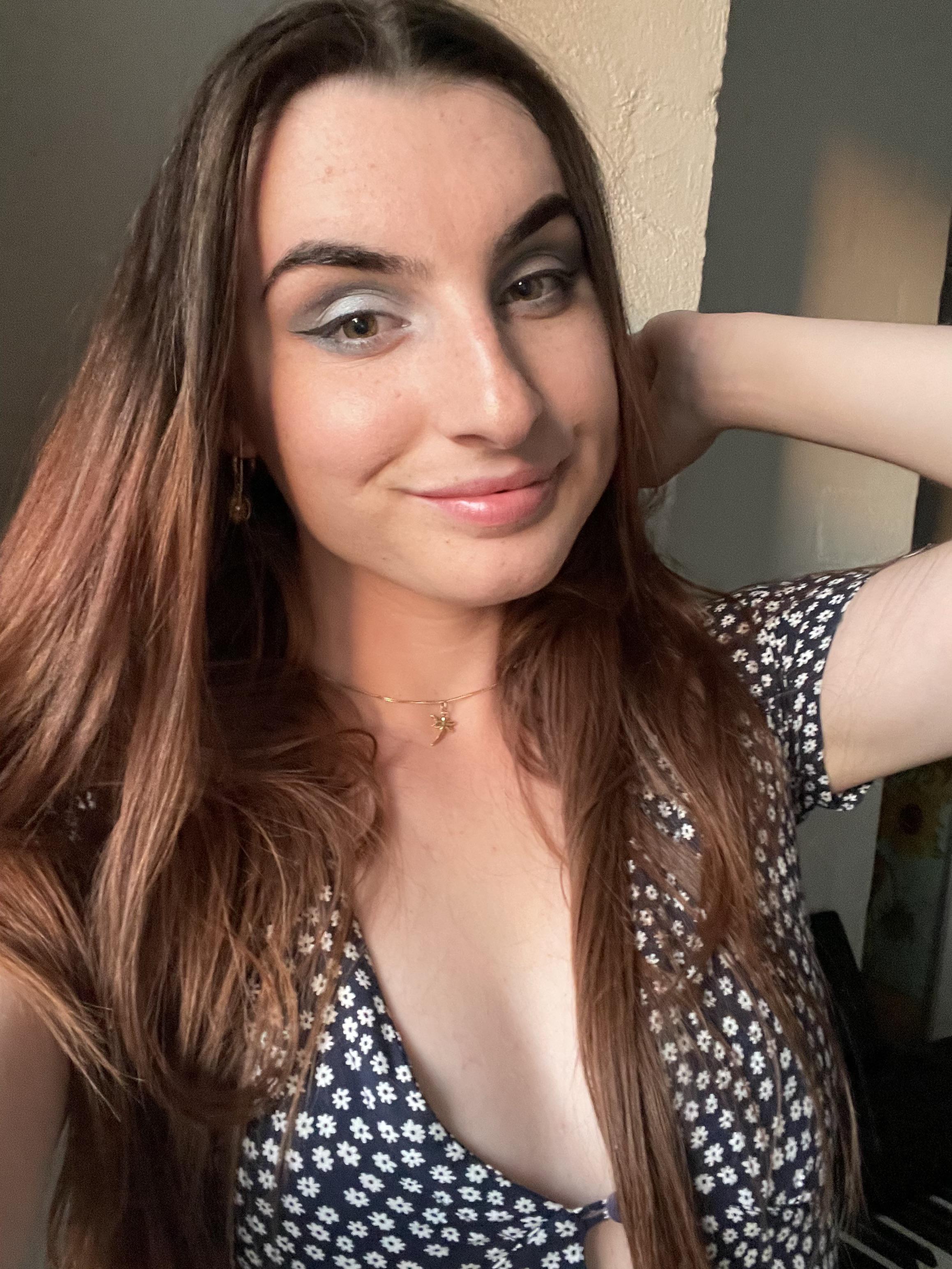 Please only reply with yay or nay (f23) | Scrolller