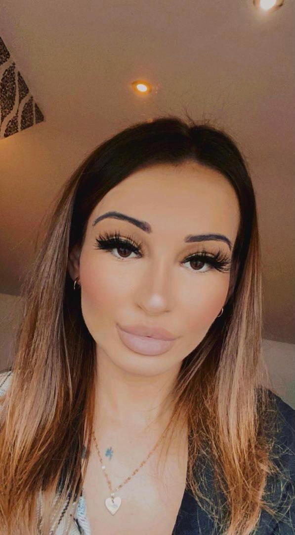 PMs open for any kind of slave | Scrolller