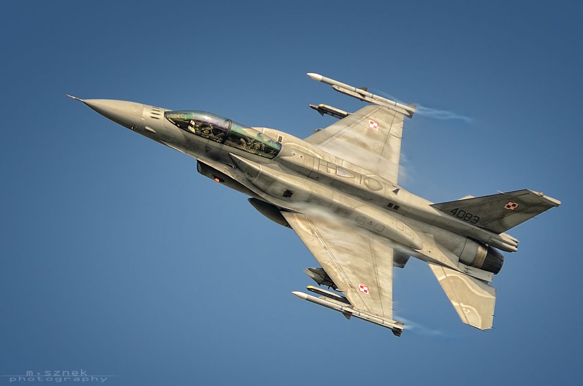 Polish Air Force F-16D | Scrolller