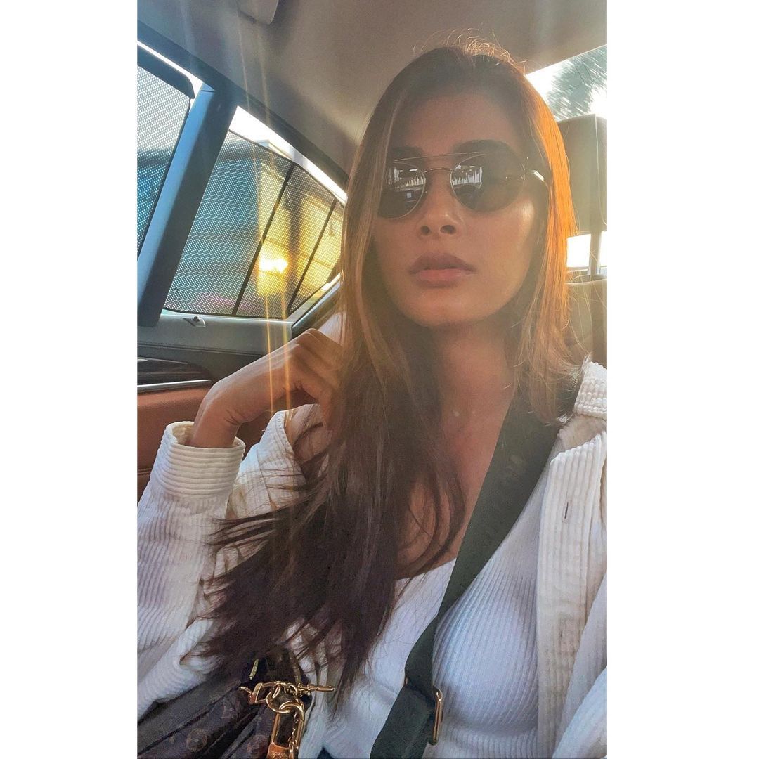 Pooja Hegde | Scrolller