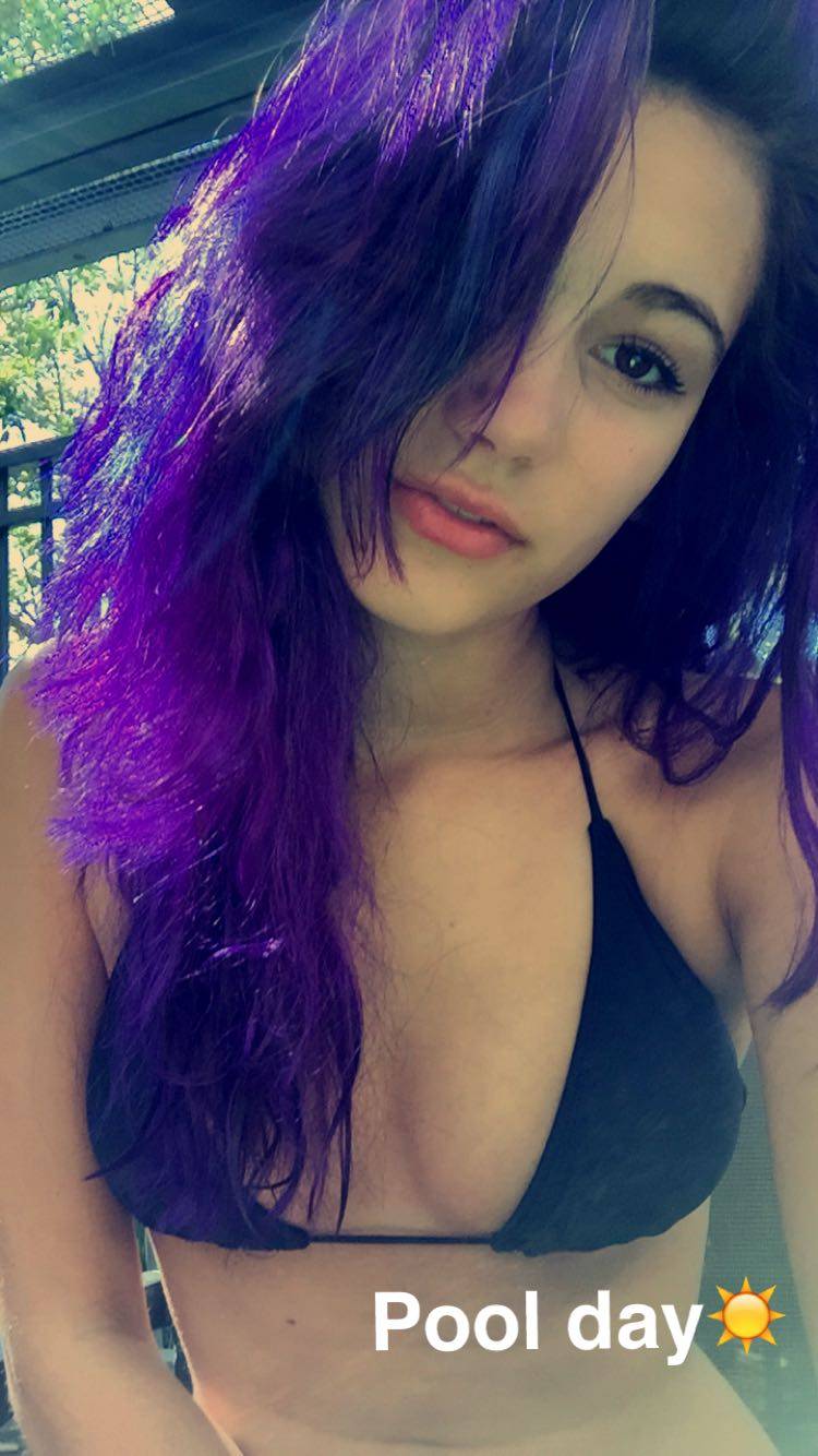 Pool day | Scrolller