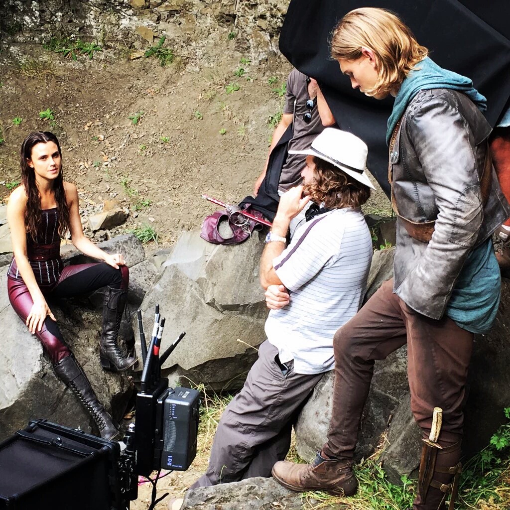 Poppy Drayton behind the scenes | Scrolller