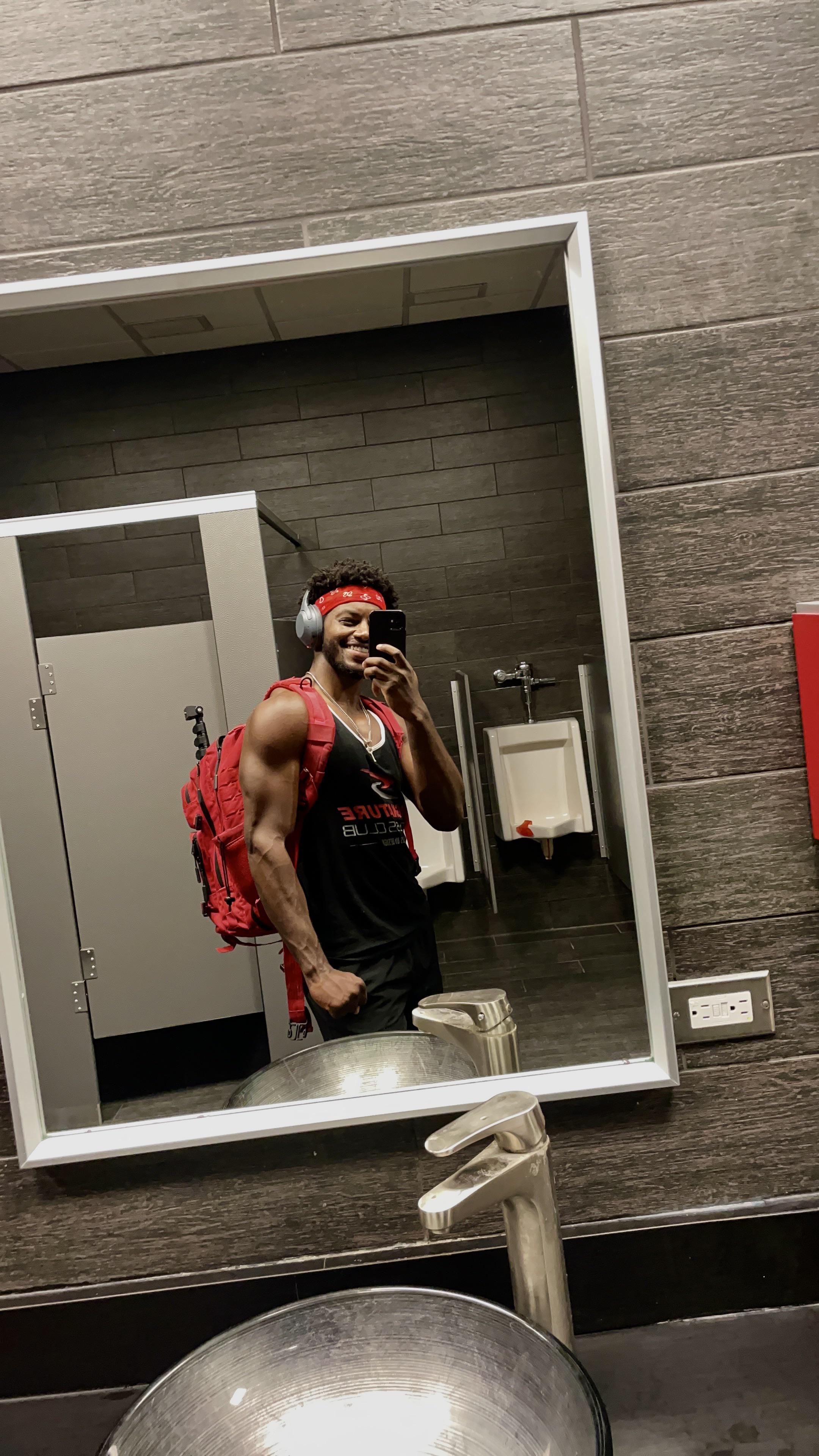 Post workout flex, hello everyone | Scrolller