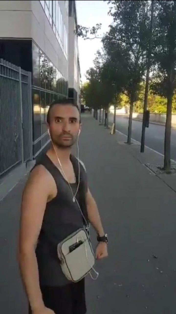 Pote: « mon youtubeur preferé c'est razmo » Moi: | Scrolller