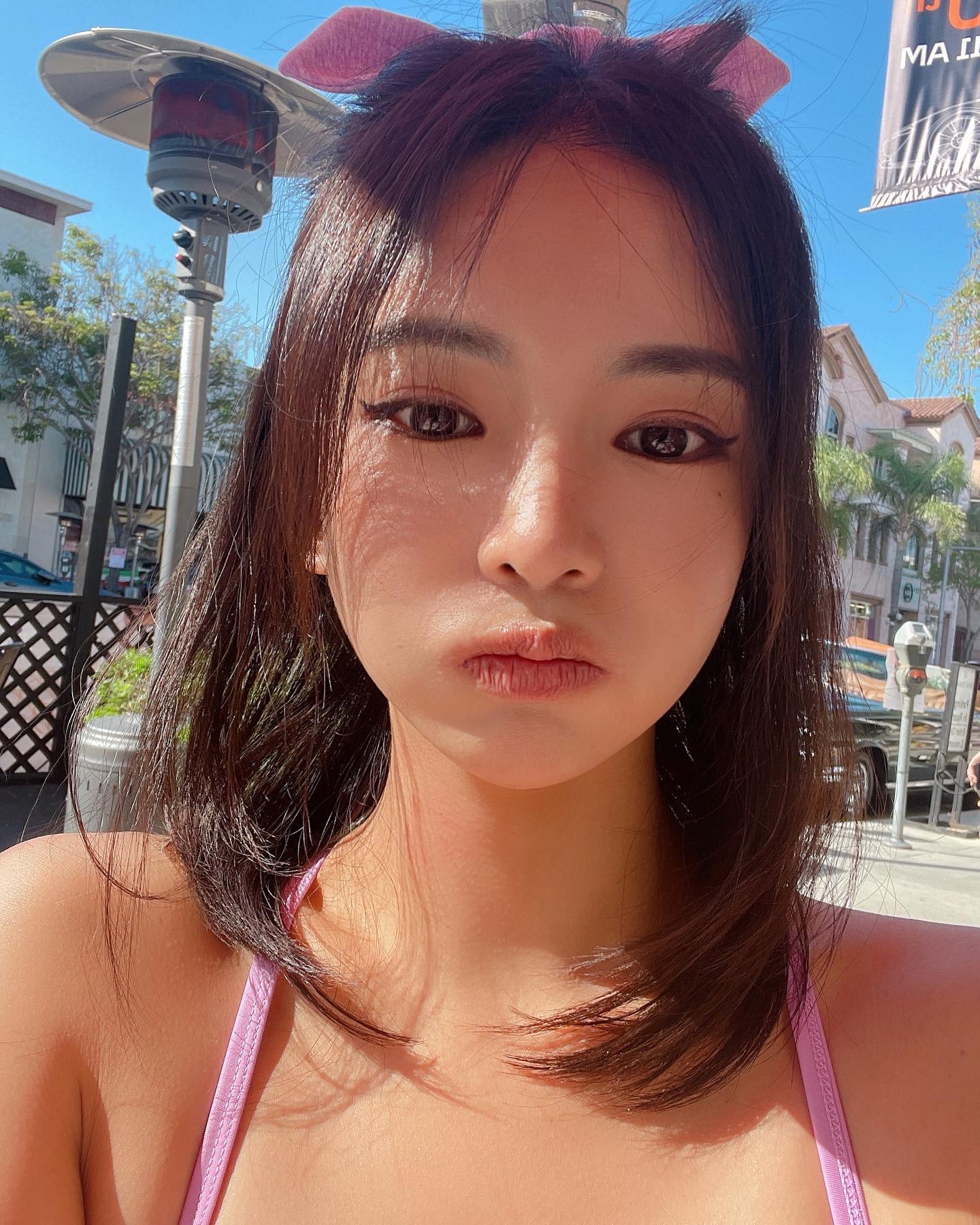 Pouting little asian cutie | Scrolller