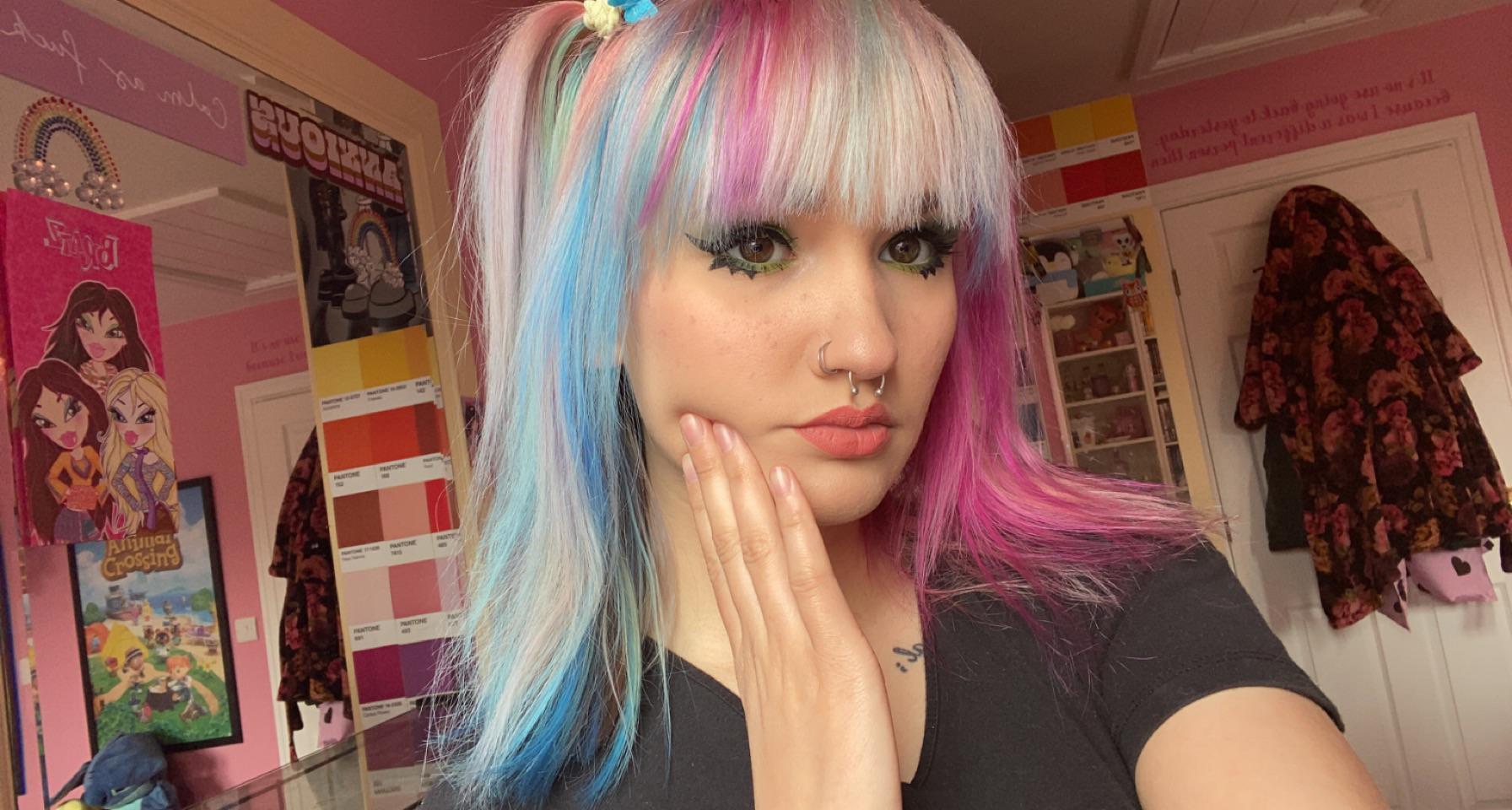 pouty princess!🌺🌸 | Scrolller