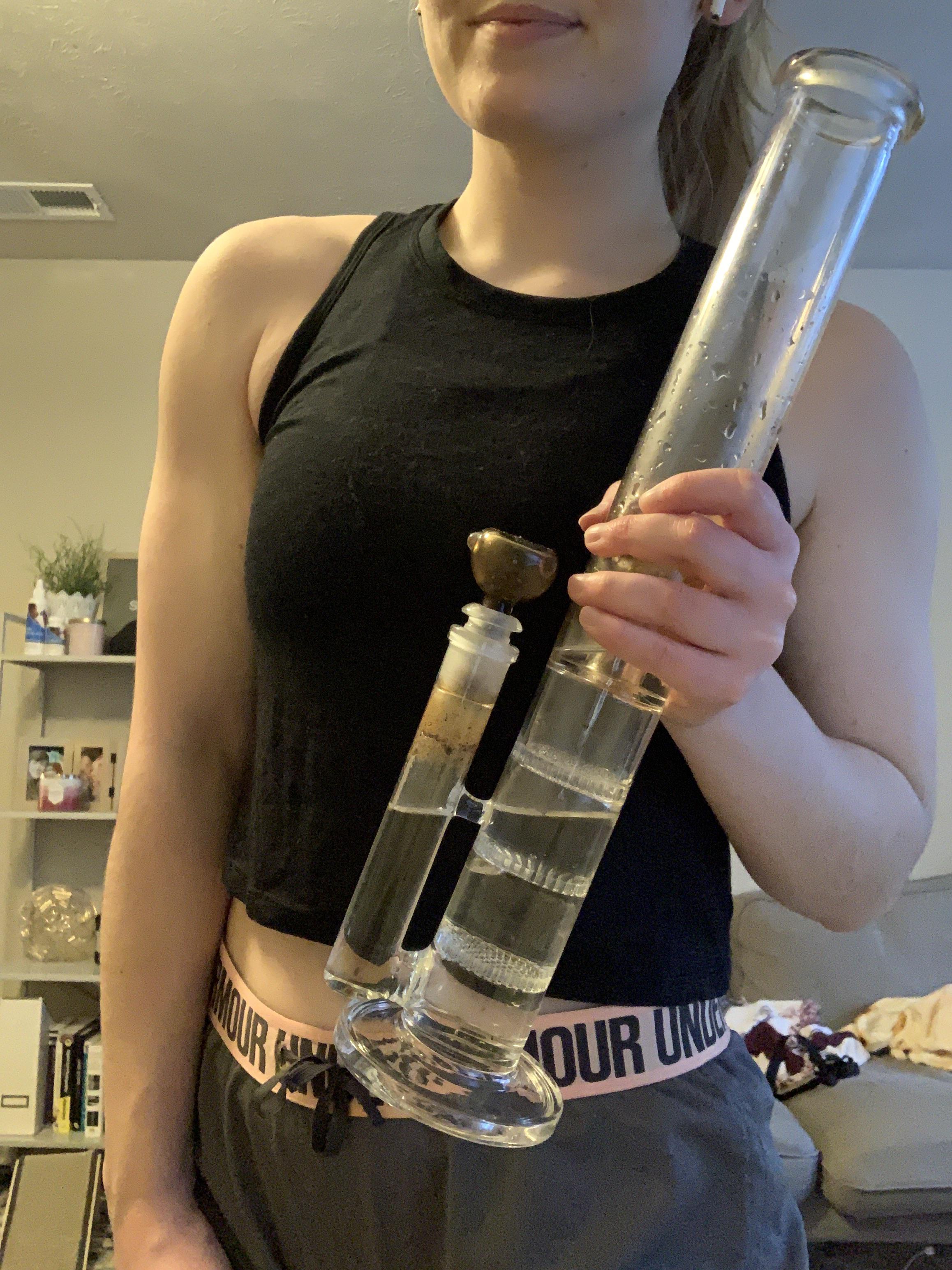 Pre-workout smoke | Scrolller