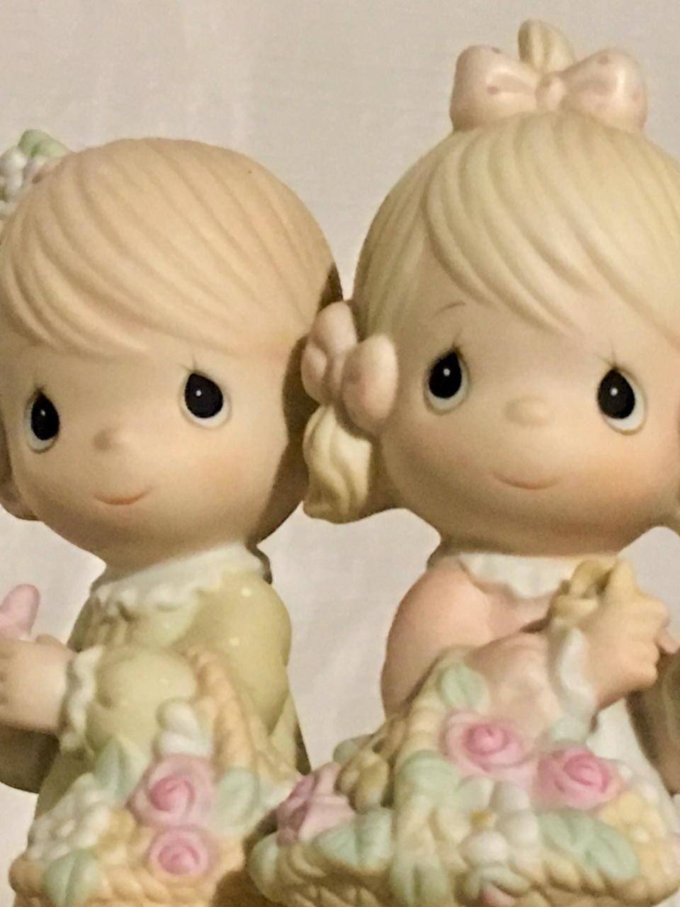 Precious Moments figurines | Scrolller