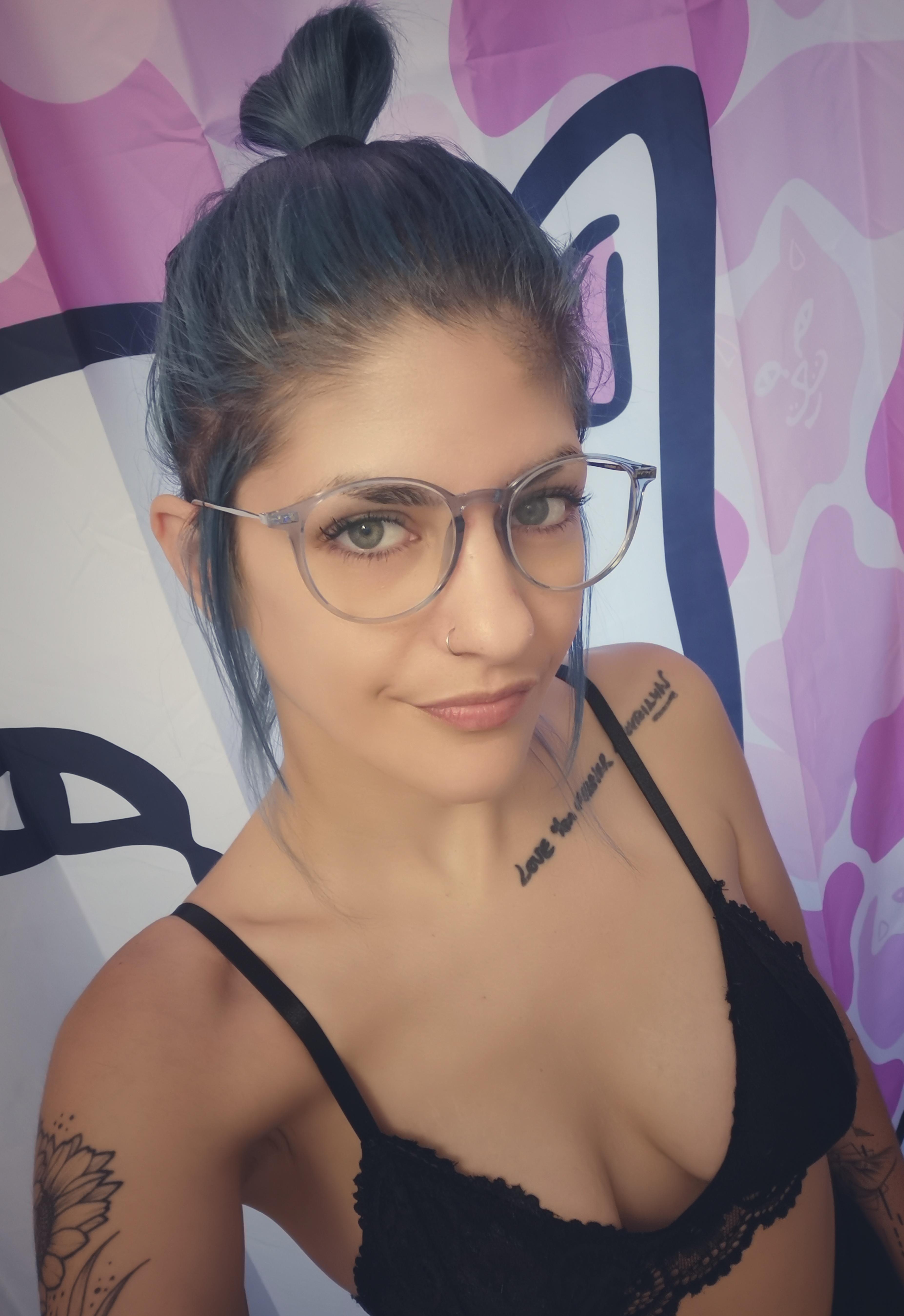 Pretty basic | Scrolller