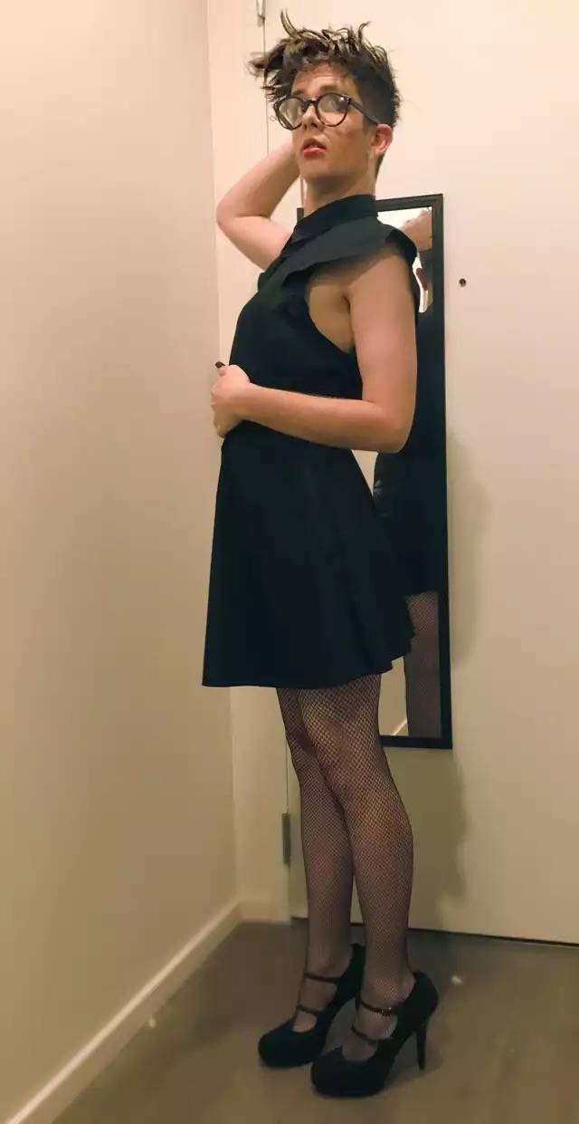 Discover more like Sissies: Pretty in all black 🖤 and Related Content | Scrolller