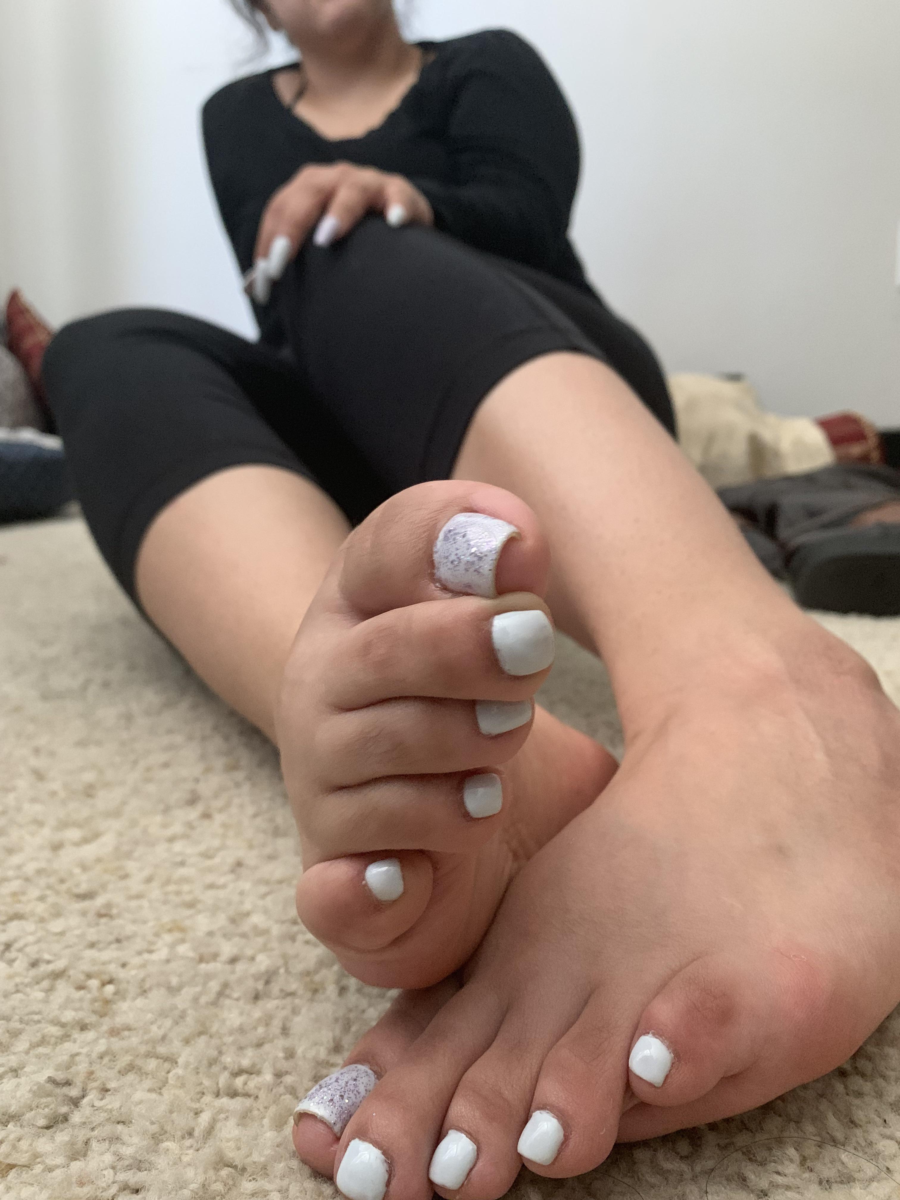 Pretty toes | Scrolller