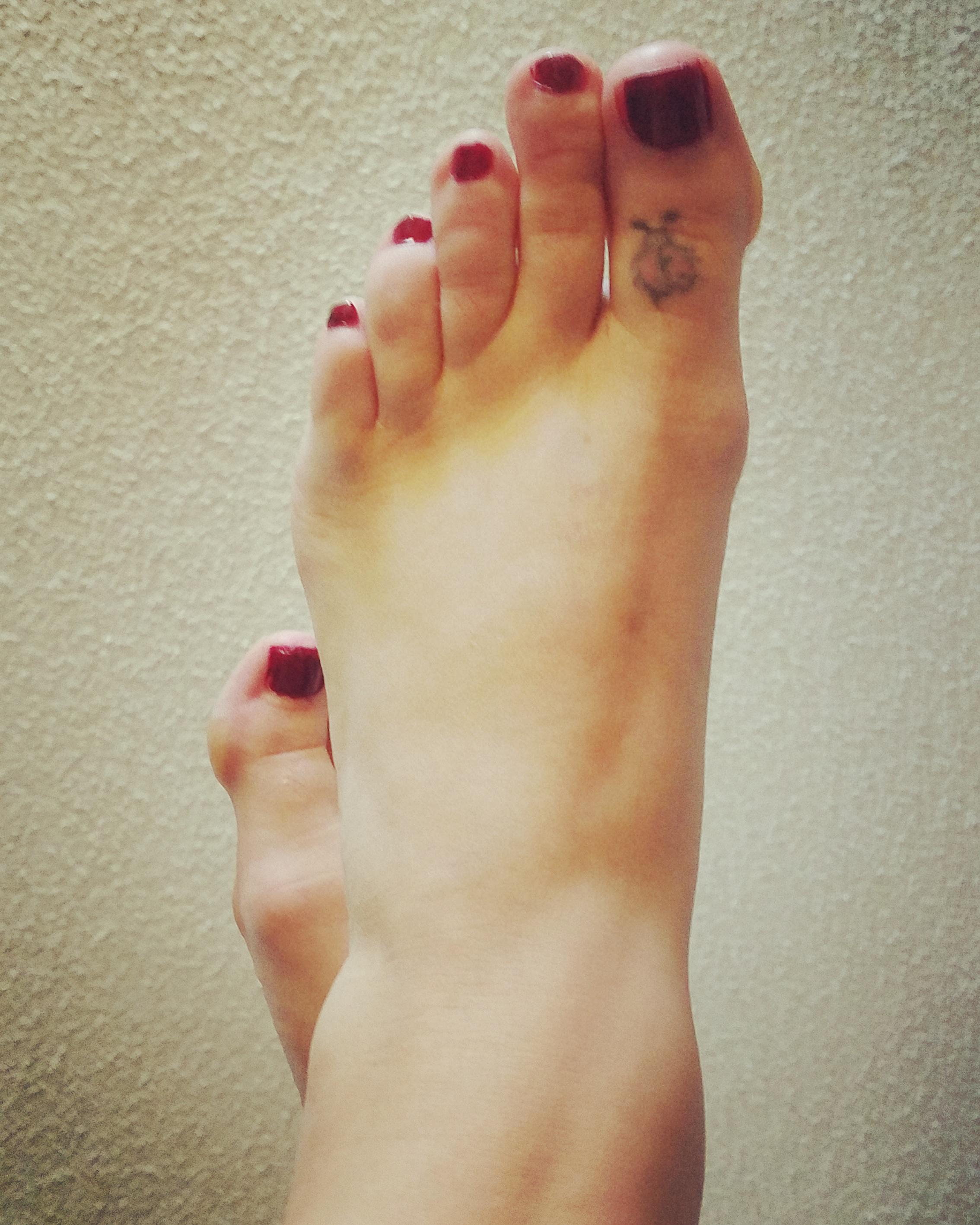 pretty toes! | Scrolller