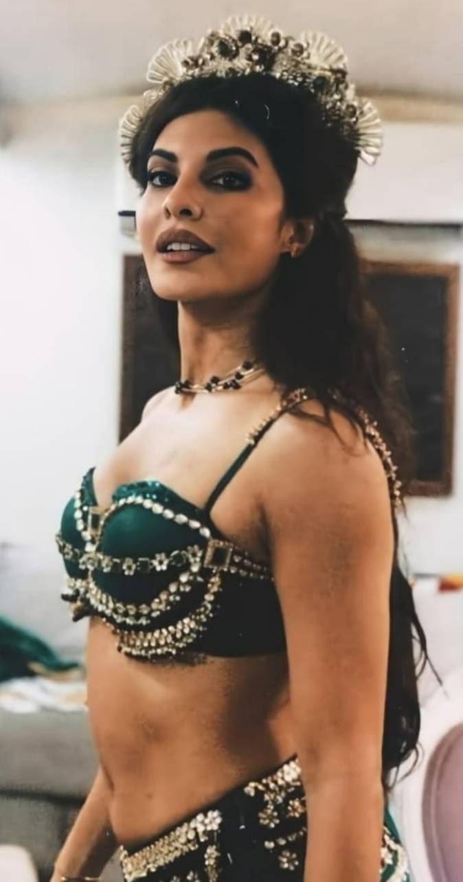 Princess💘 | Scrolller