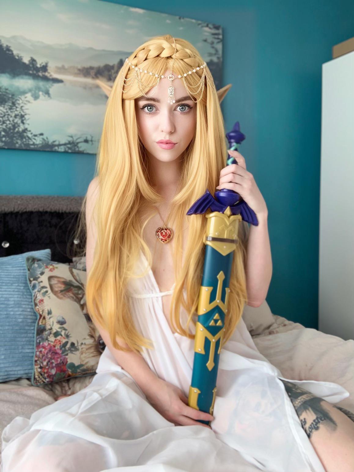 Princess Zelda by highlandbunny | Scrolller