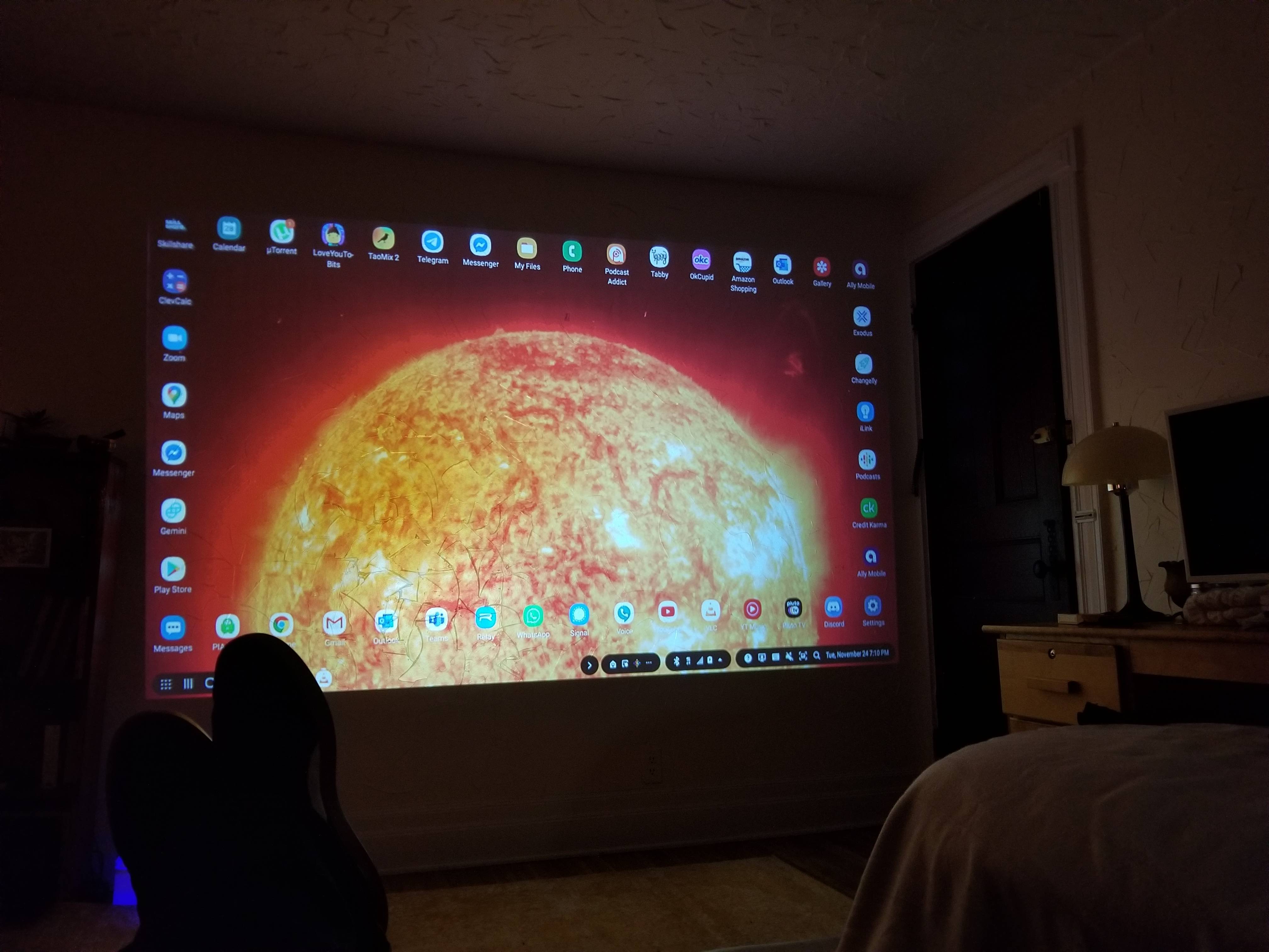 Projector Dex is the only way to go yo | Scrolller