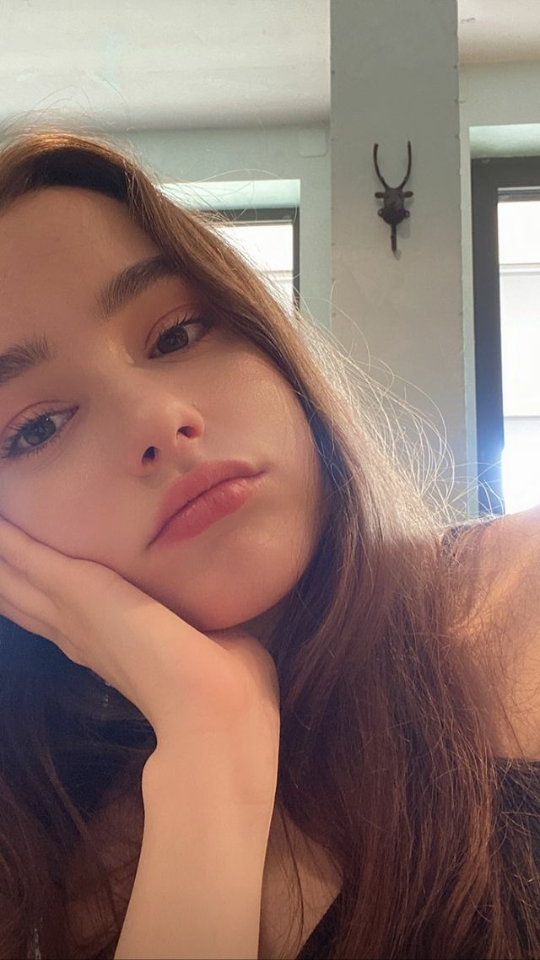 puffy lips | Scrolller