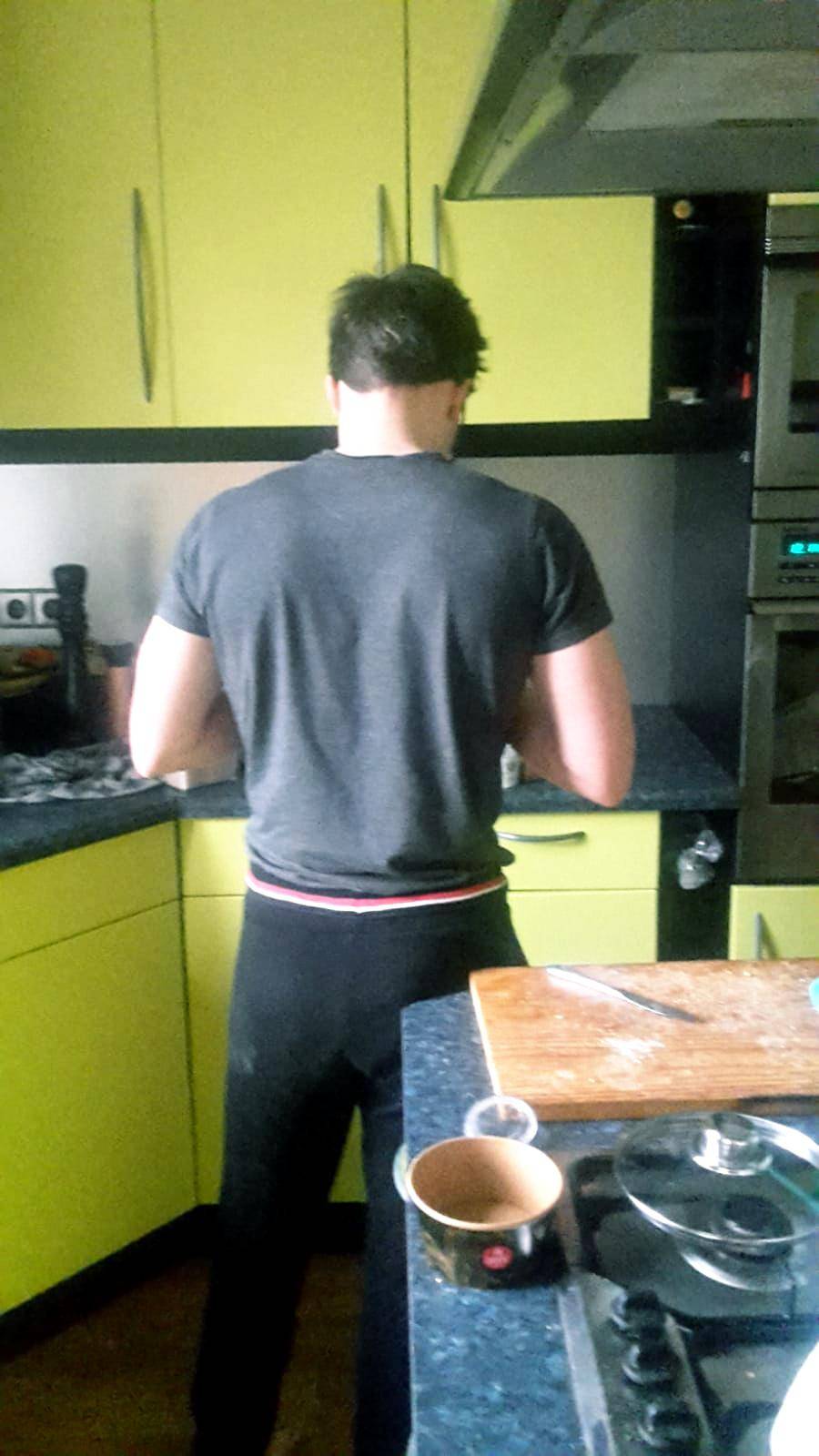 Pull-ups, my men | Scrolller