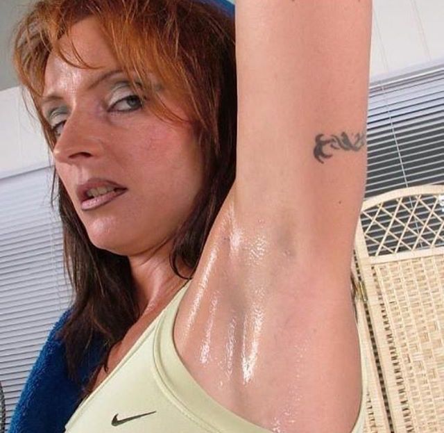 Pungent armpit sweat | Scrolller