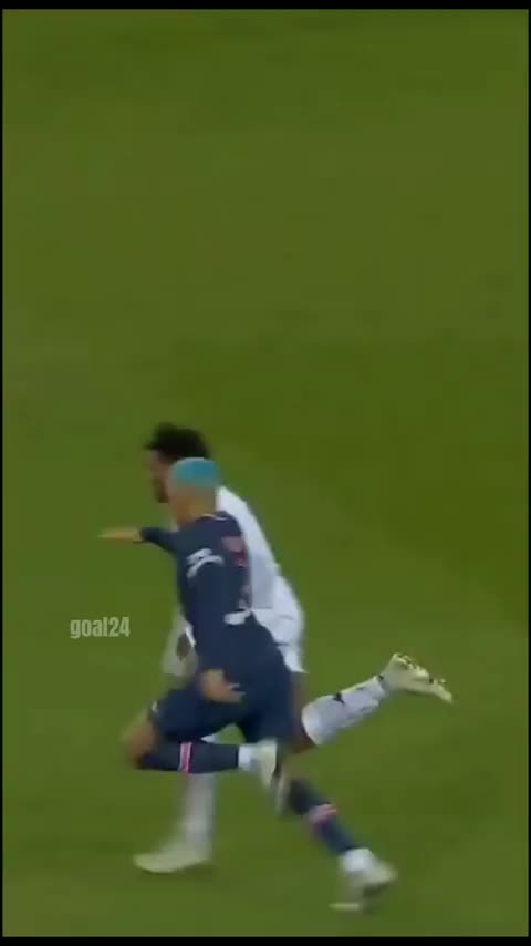 Push tackle | Scrolller