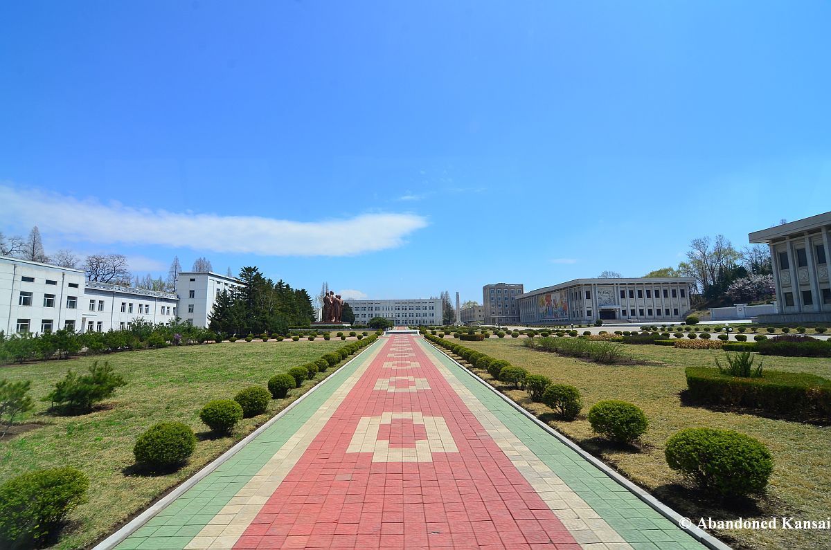 Pyongyang Feature Film Studios [1200*795] [OC] [OS] | Scrolller